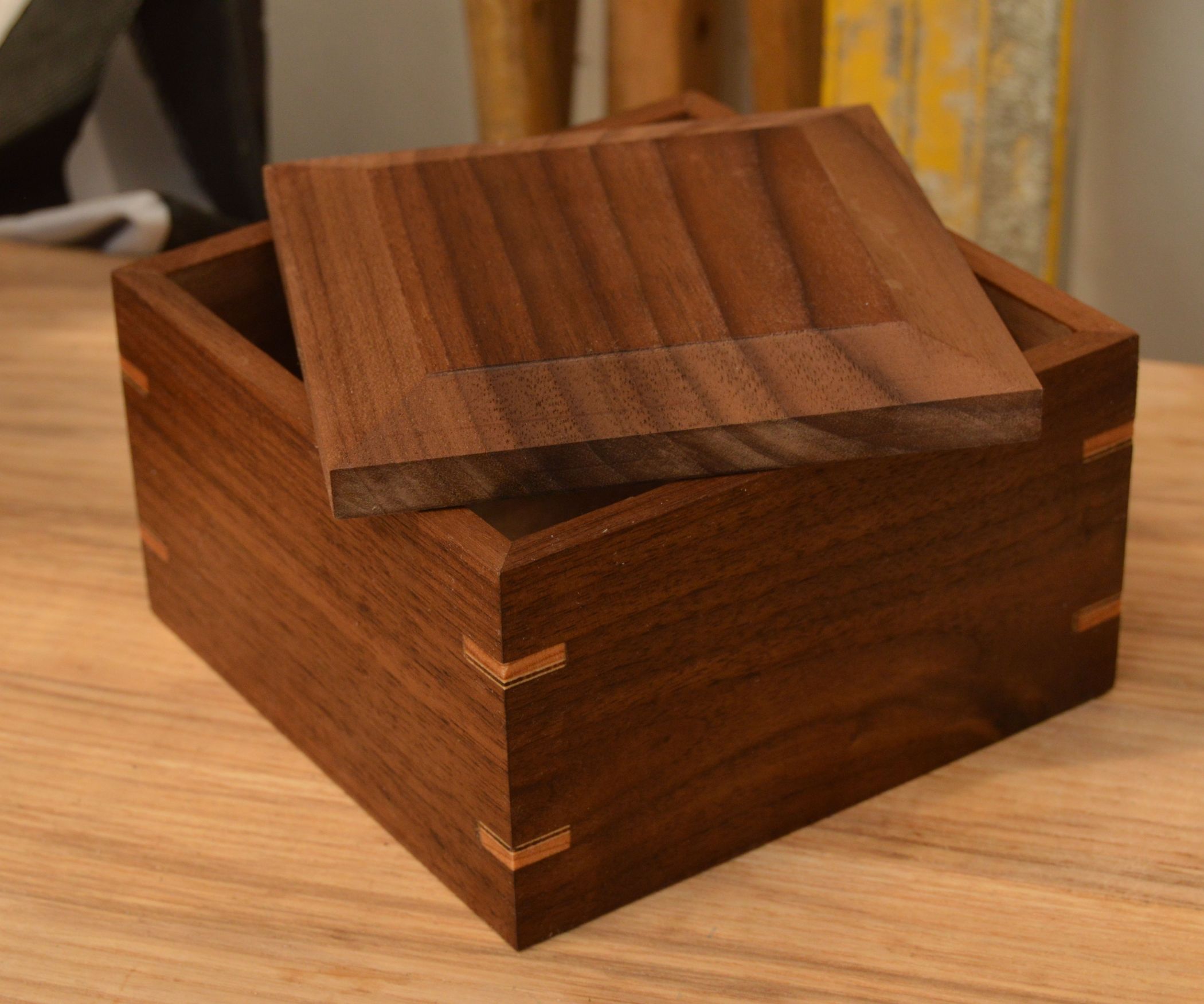 Handmade Walnut Box : 12 Steps (with Pictures) - Instructables