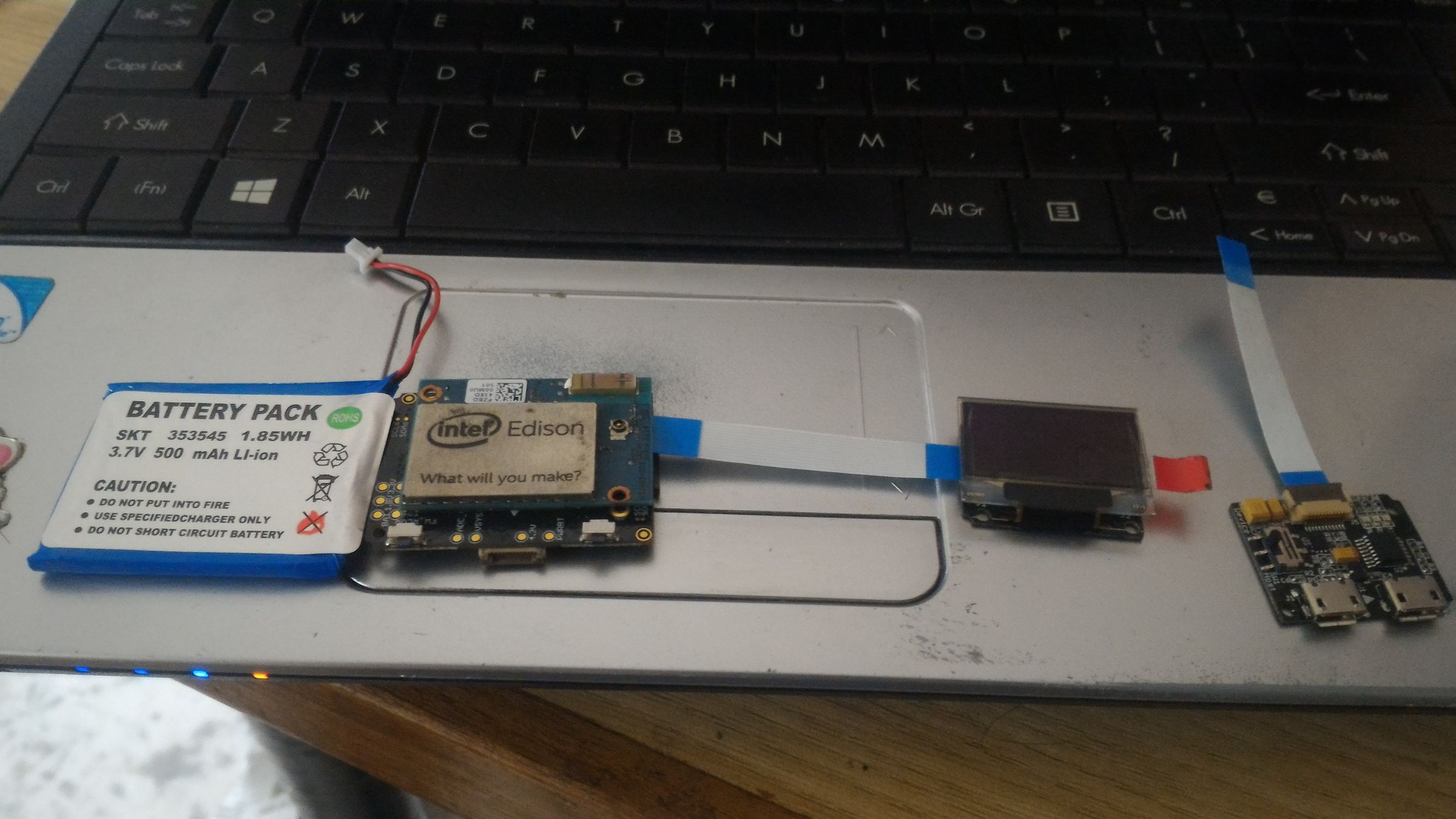 Intel Glass_Augmented Reality Headset - 1 : 6 Steps - Instructables