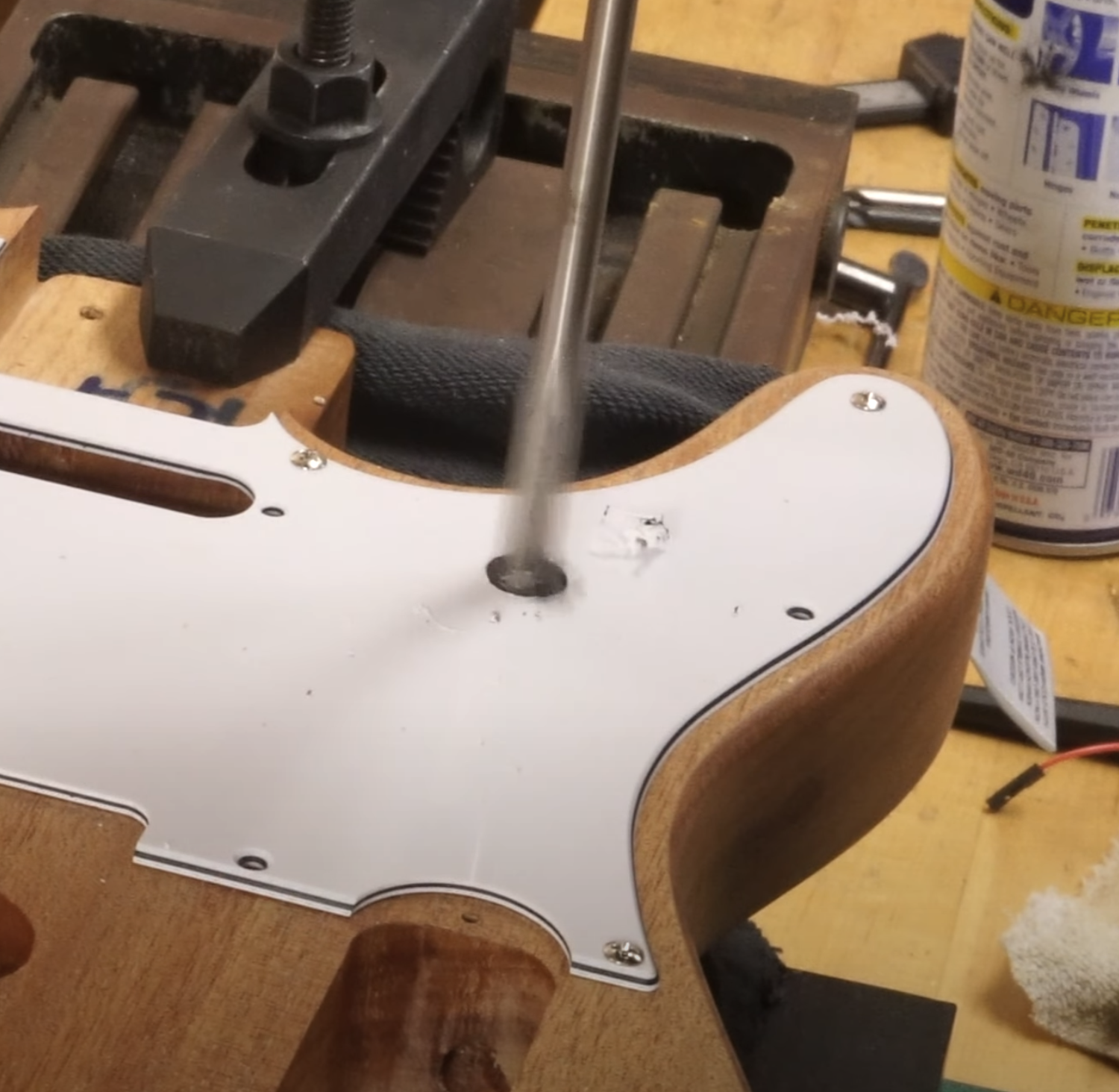 Guitar Killswitch Install (Push-to-Mute and Push-to-Play) : 3 Steps (with Pictures) - Instructables