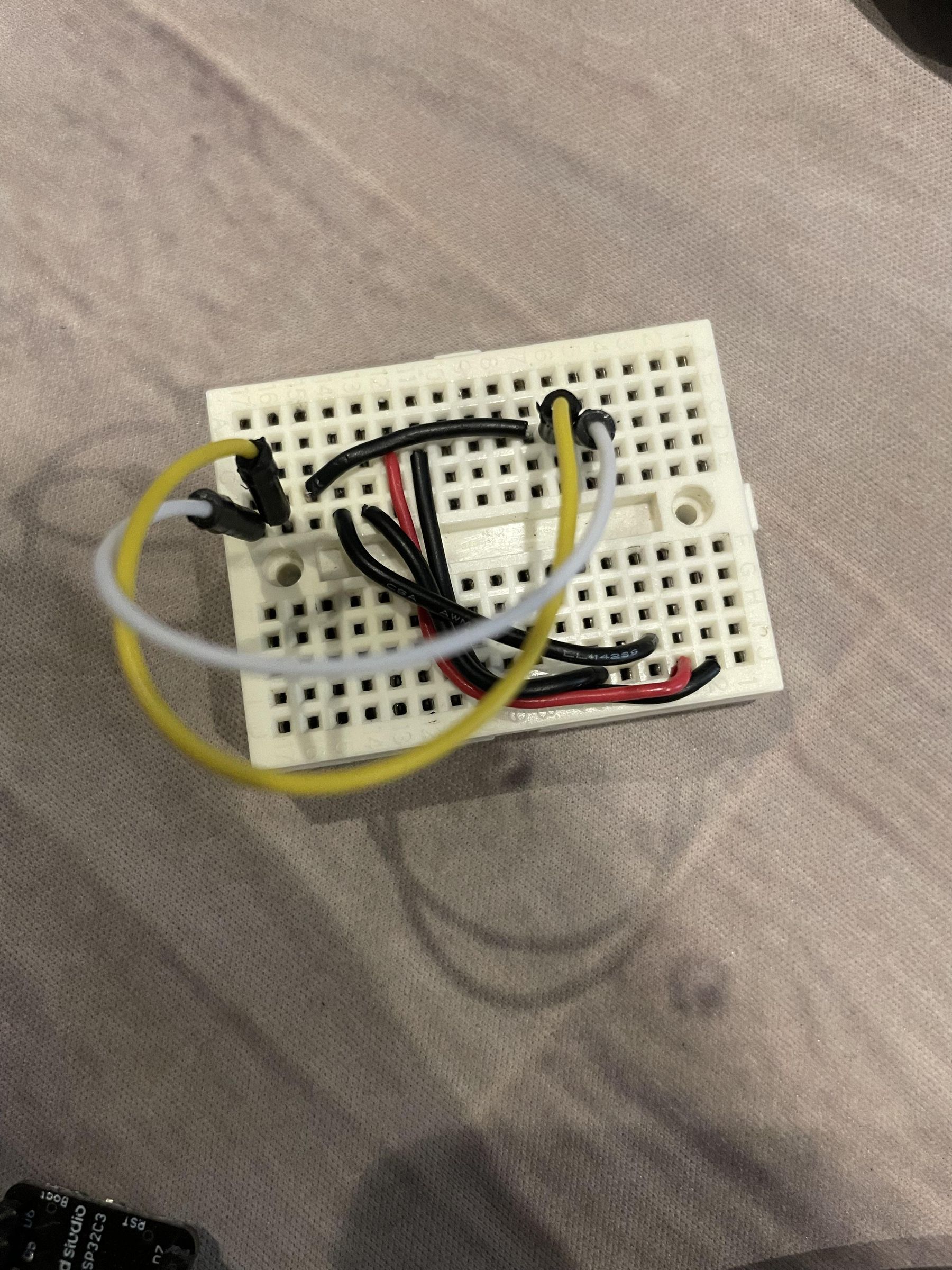 Interfacing ST7789 320x240 TFT Screen With an ESP32 : 4 Steps ...