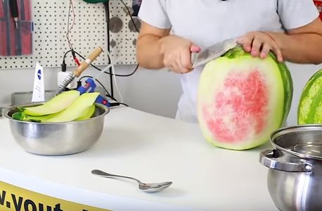 SUPER EASY WATERMELON TRICK ! ? Tutorial : 4 Steps - Instructables