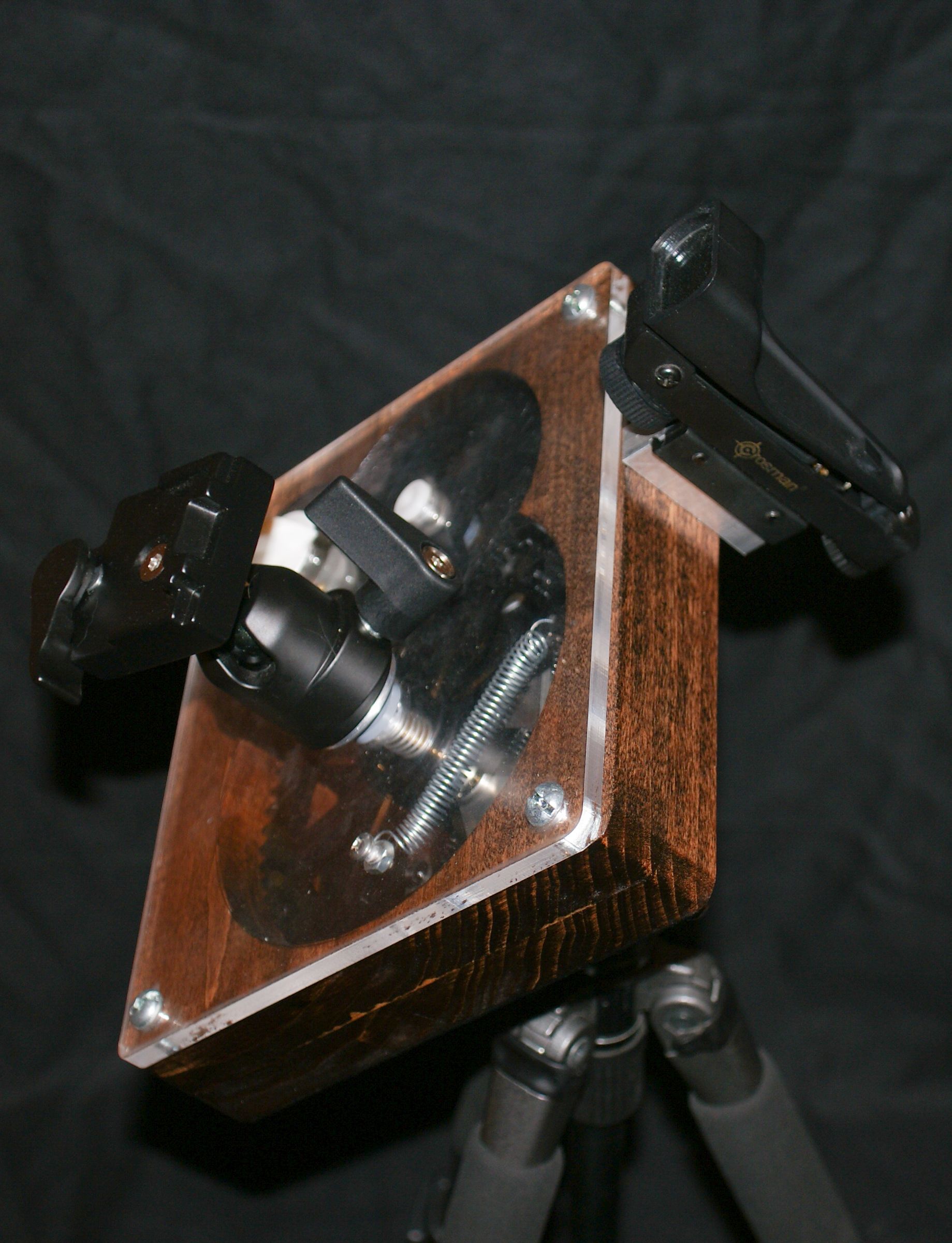 Mechanical Wind-Up Star Tracker for Astro-Photography : 5 Steps ...