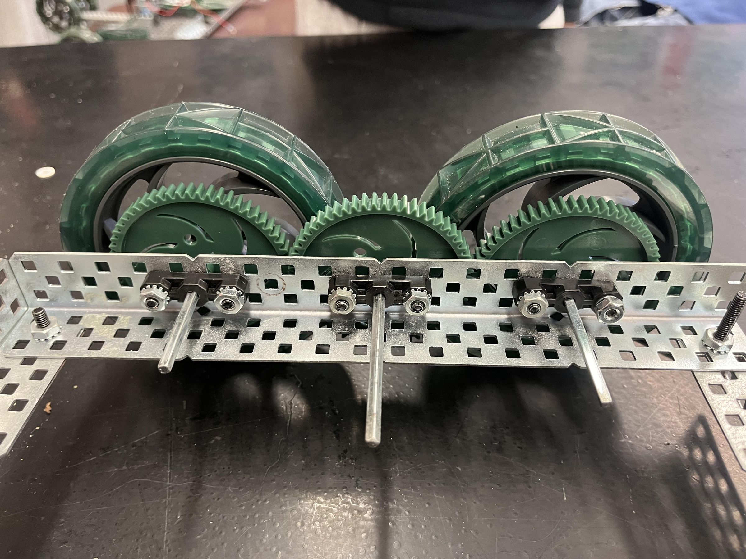 Arduino Bot - Chae-Hee, Franco, Julia : 6 Steps - Instructables