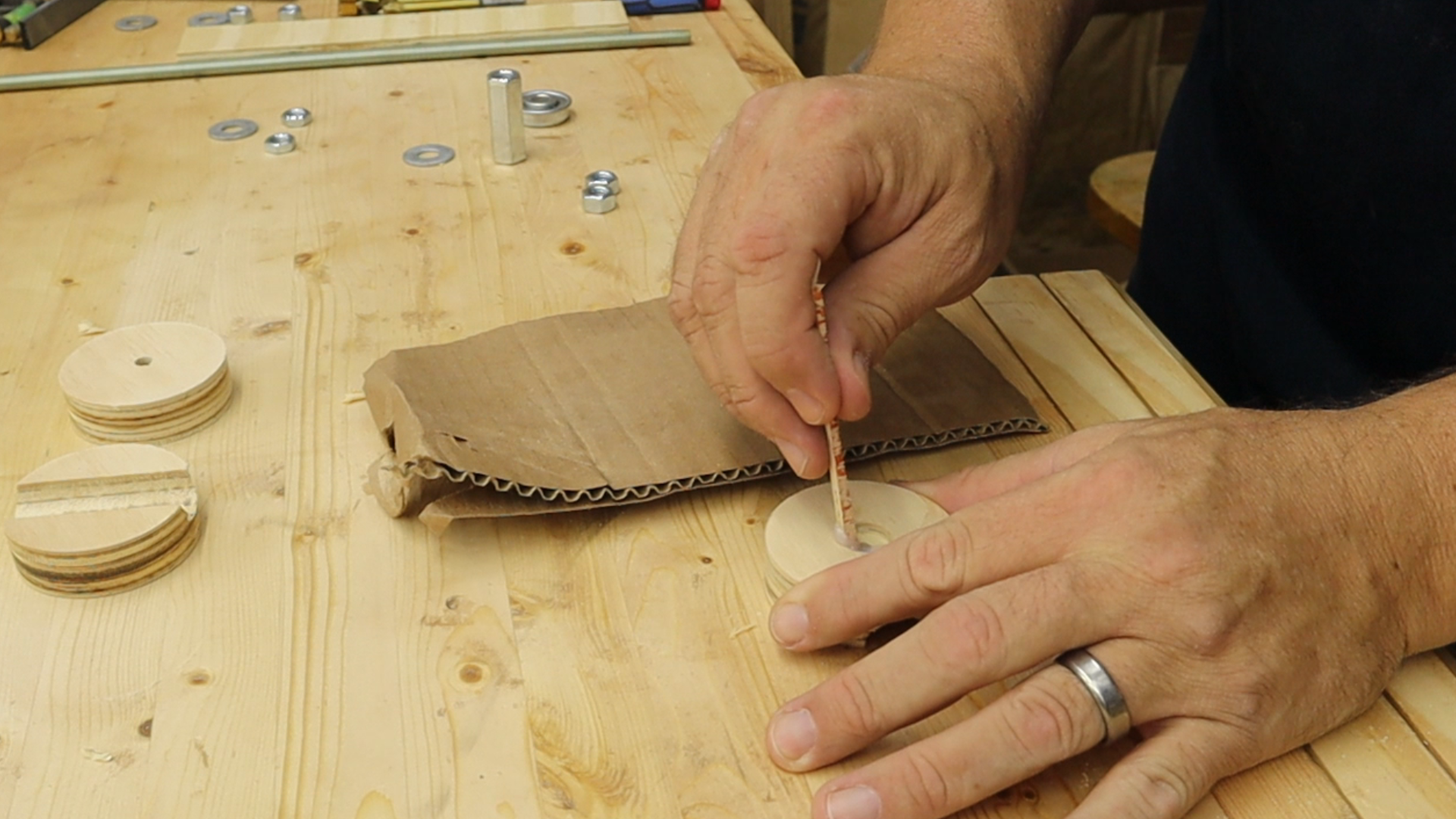 No Hole Circle Cutting Jig : 7 Steps (with Pictures) - Instructables