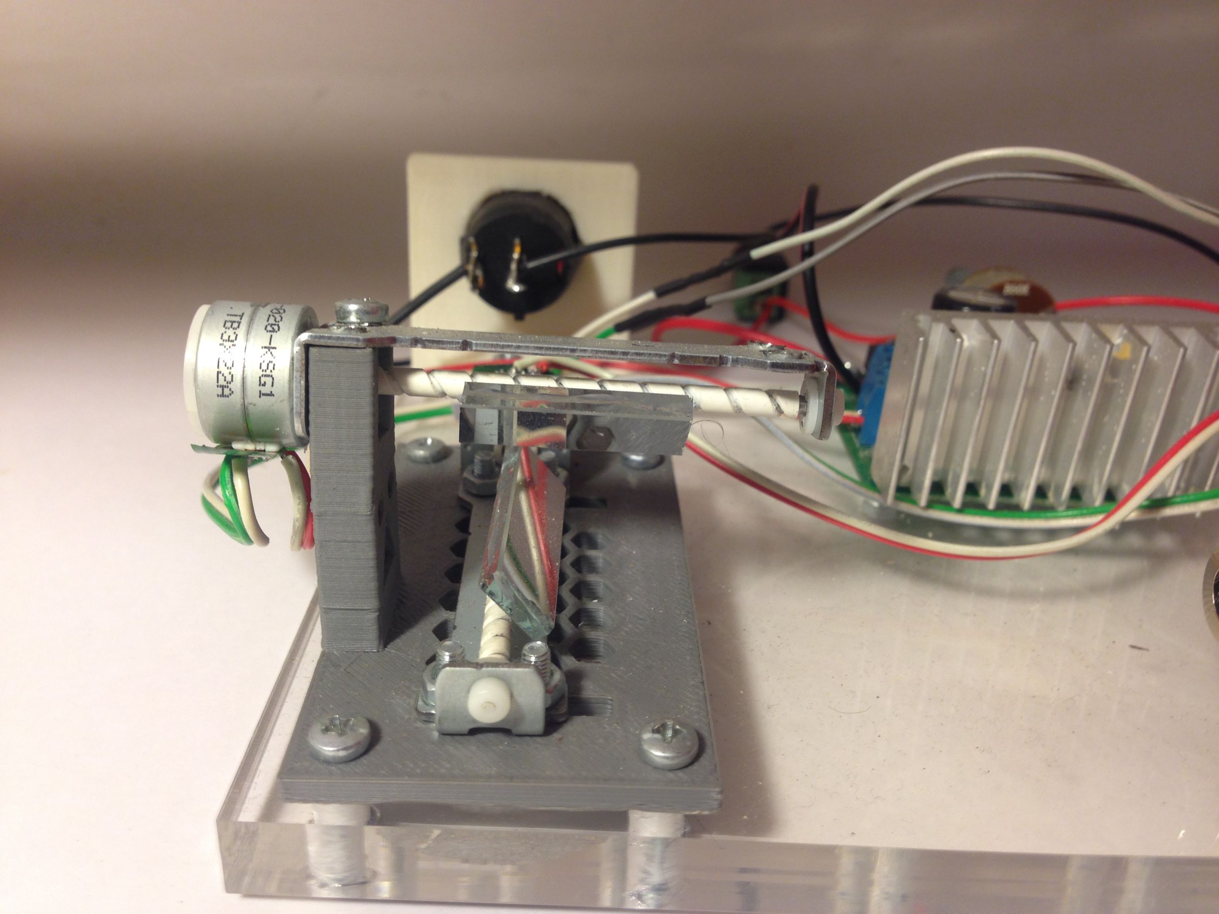 Laser Show From CD Stepper Motors : 5 Steps (with Pictures) - Instructables