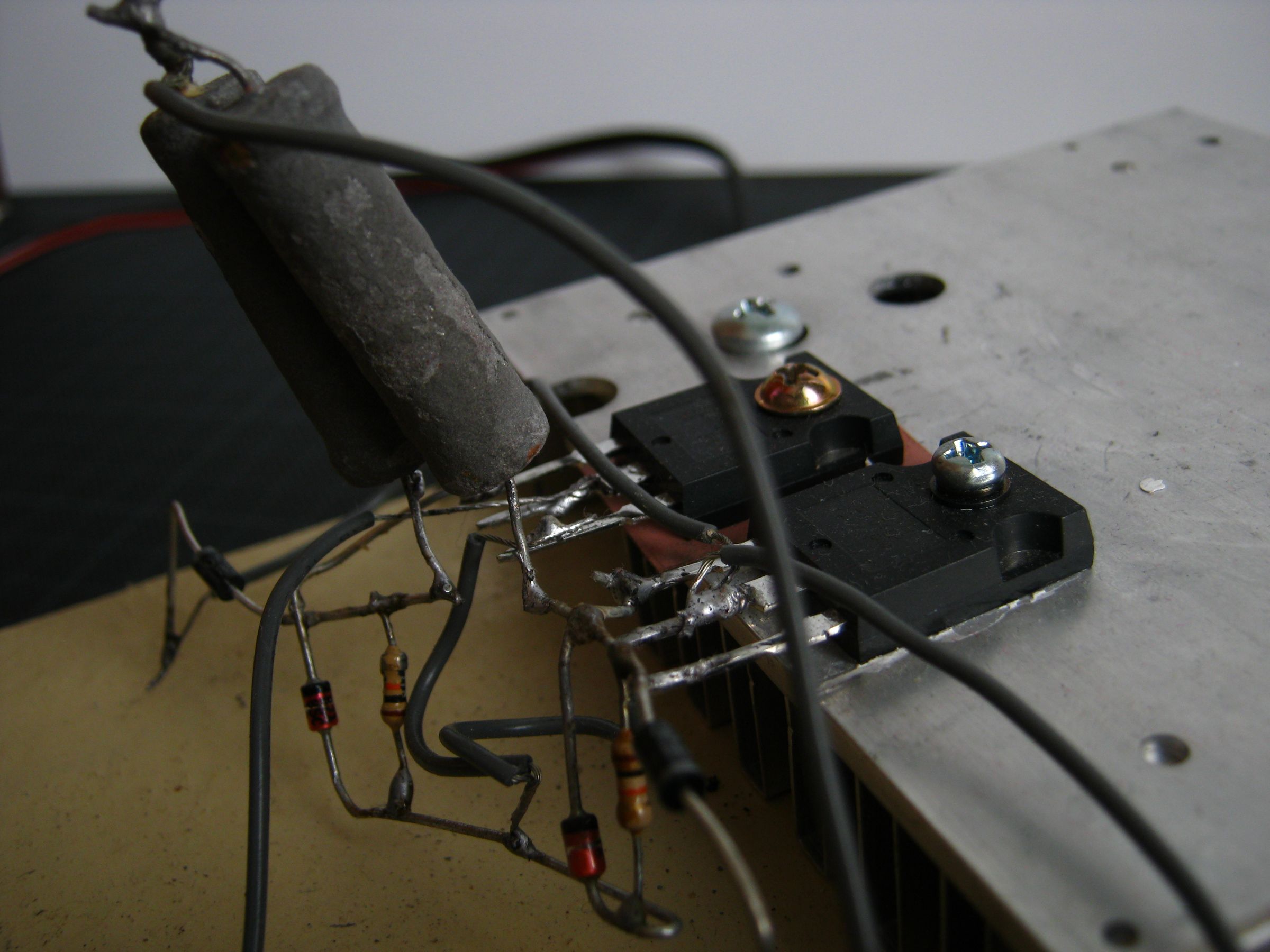 The ZVS Driver : 3 Steps - Instructables