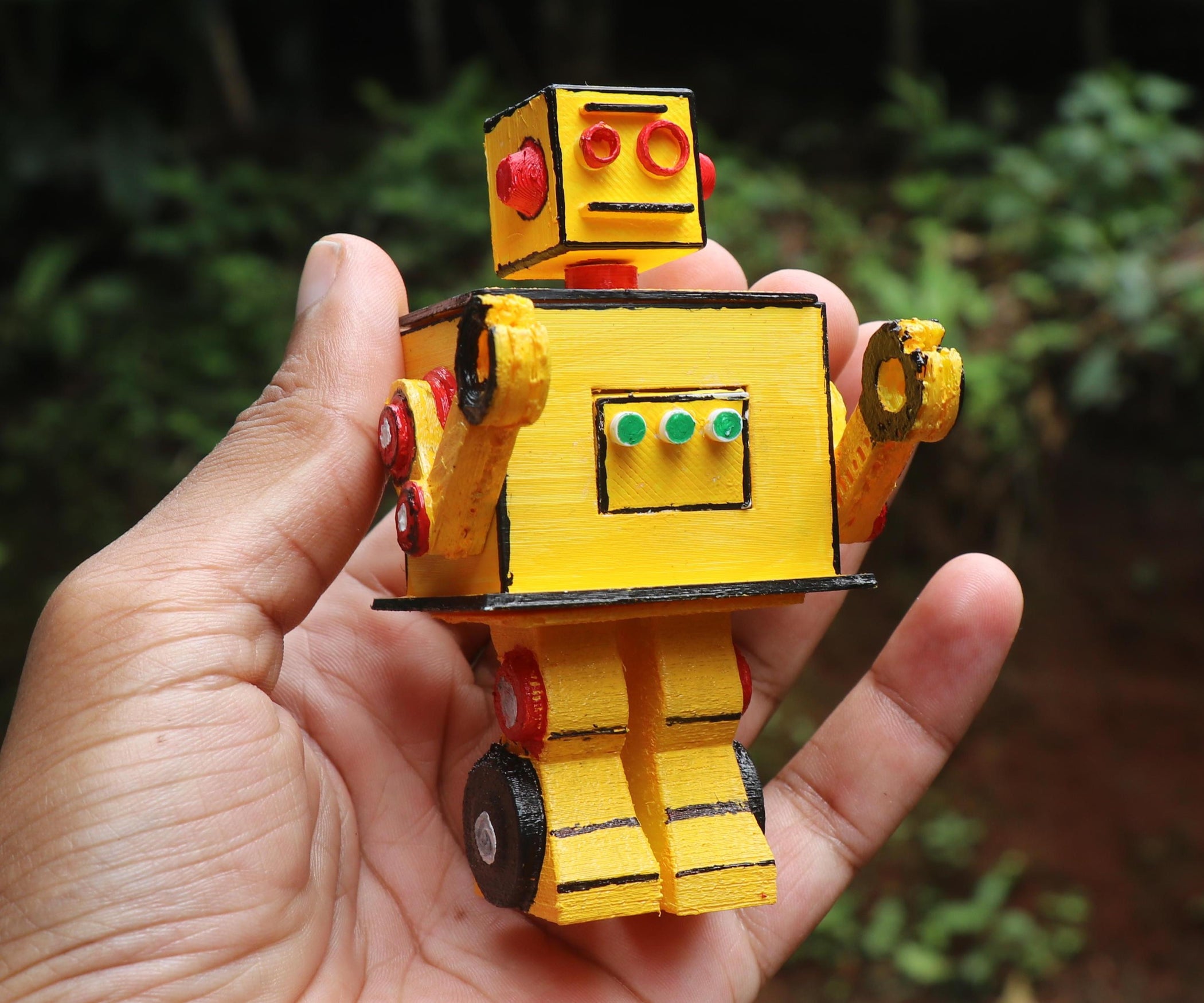 3D Printed Instructables Robot With Hidden Rechargeable Emergency Lamp : 6 Steps (with Pictures ...