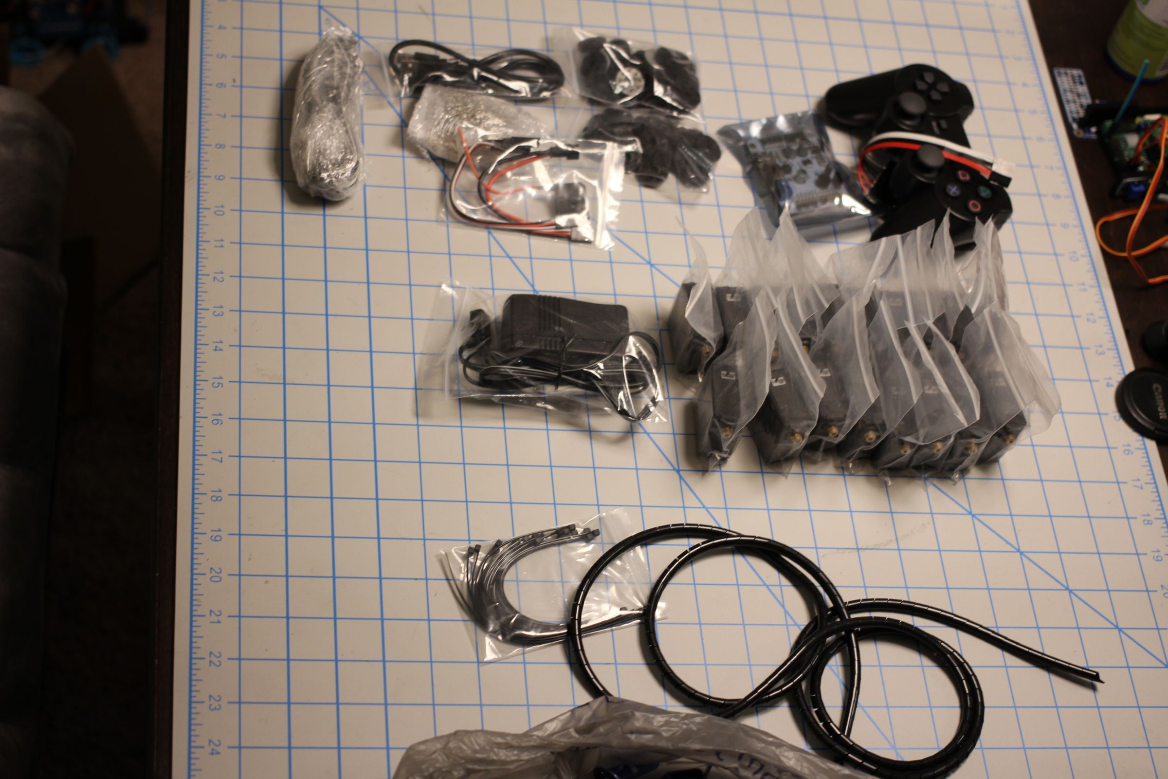 17DOF Bipedal Robot (Raspberry Pi) : 4 Steps - Instructables