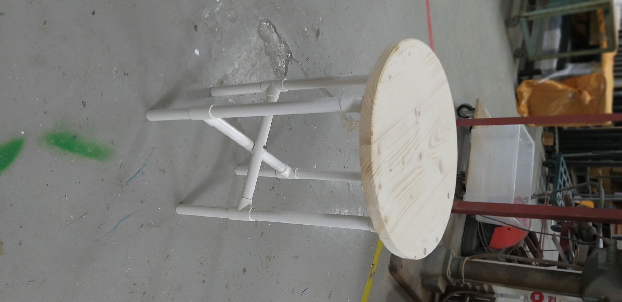 Vintage PVC Pipe Side Table : 11 Steps (with Pictures) - Instructables