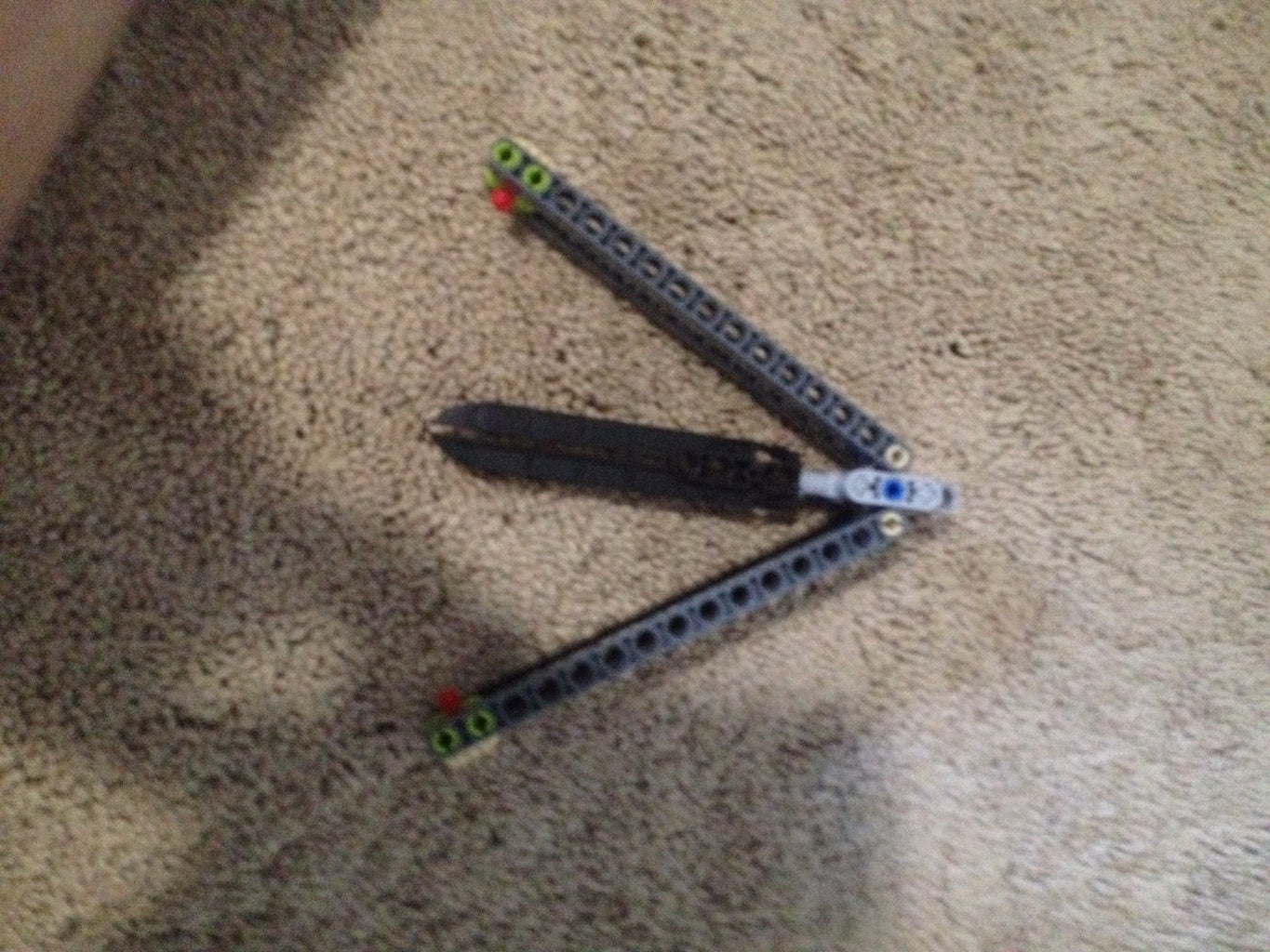 Lego Technic Butterfly Knife Instructables lego-technic-butterfly-knife-instructables