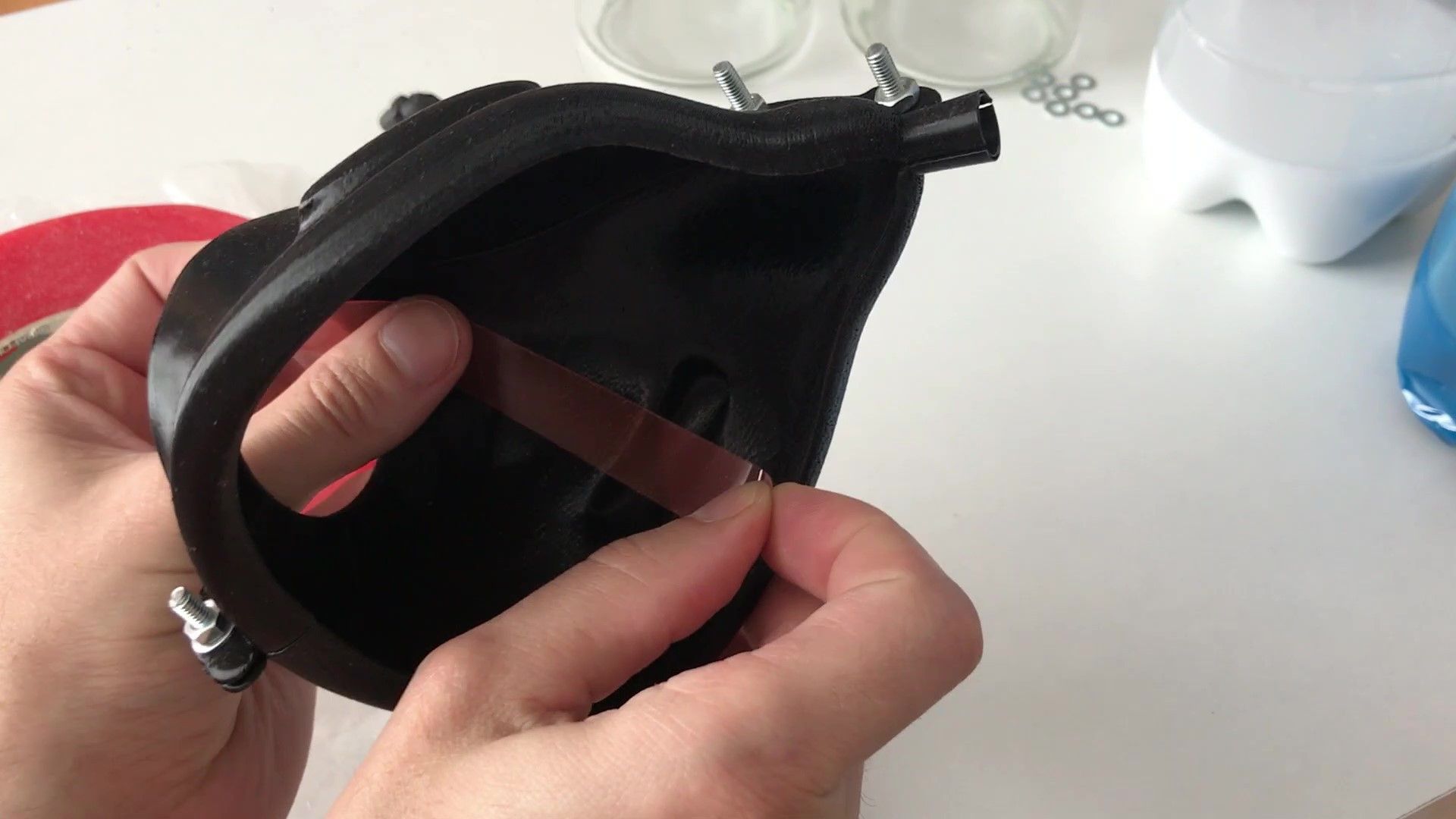 LHM Silicone Face Mask : 4 Steps - Instructables