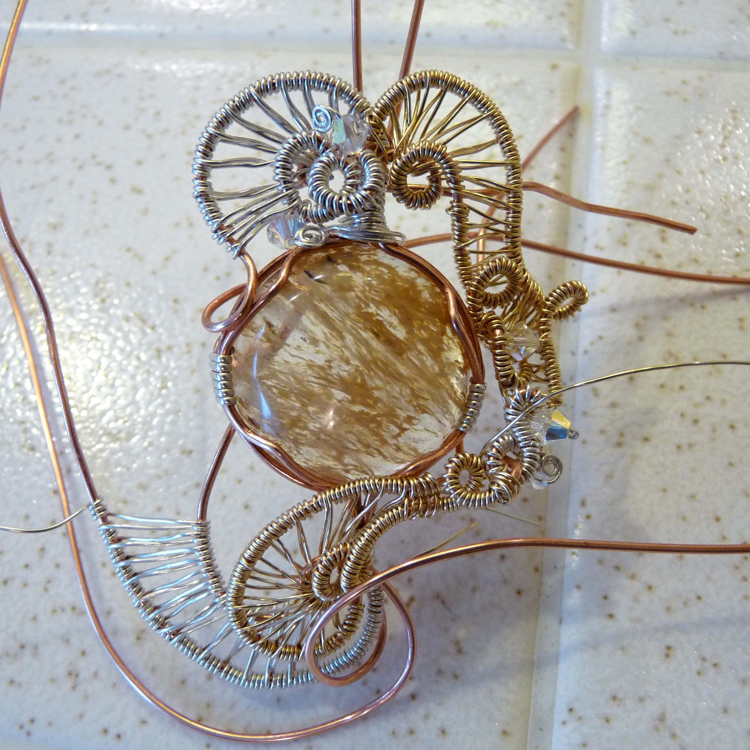 Amazing Wire Weave Pendant : 22 Steps (with Pictures) - Instructables