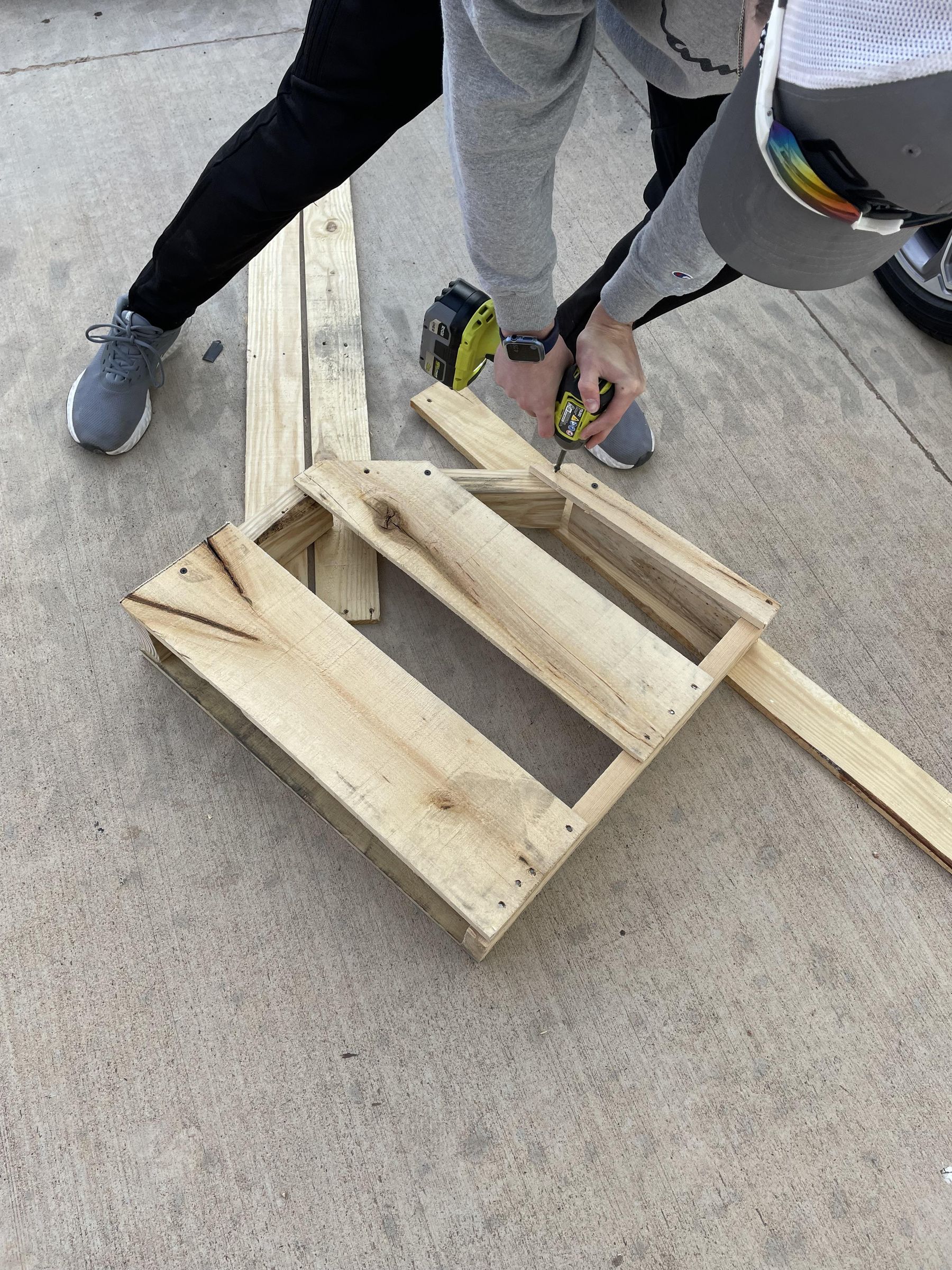 Modular Bench Stackable Seating Solution : 4 Steps (with Pictures) - Instructables
