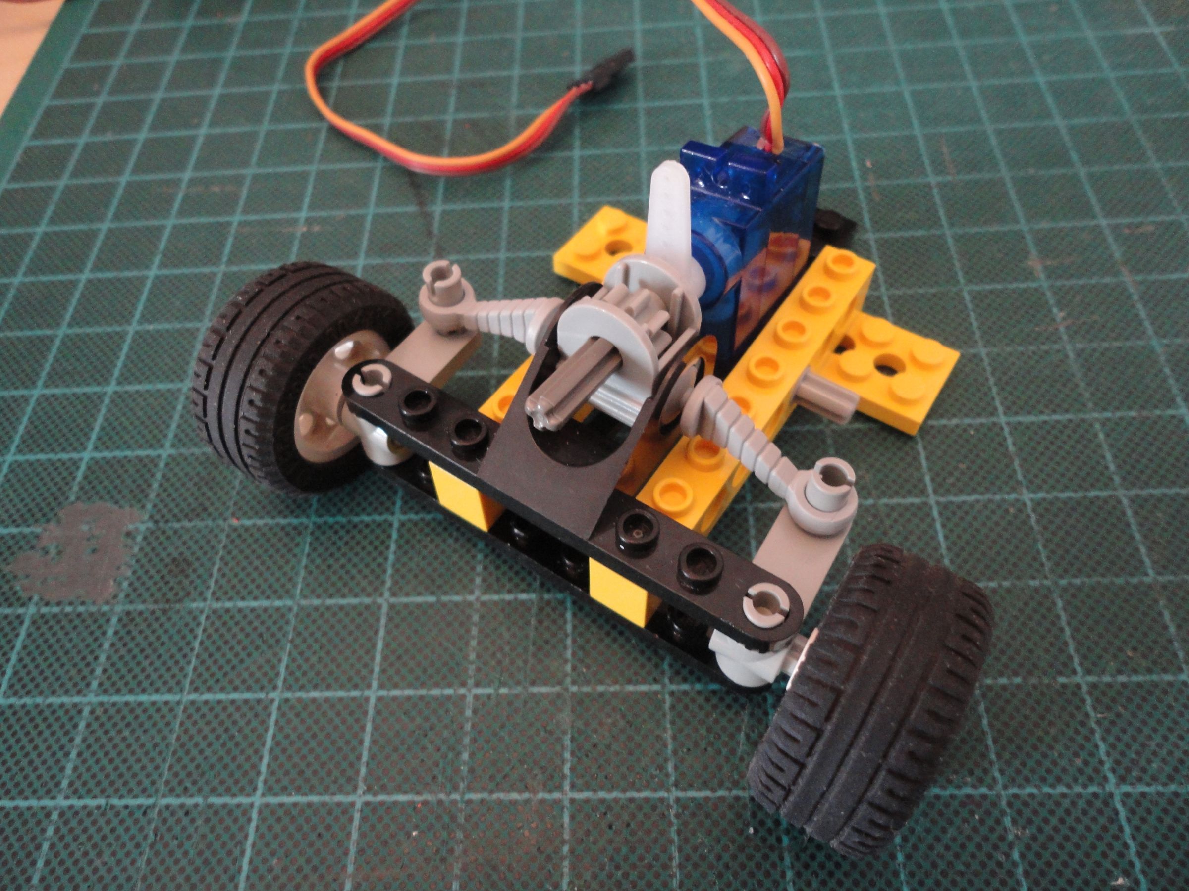 R/C Lego Car : 10 Steps (with Pictures) - Instructables