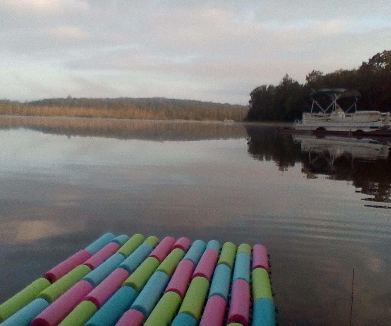 Noodle Raft : 5 Steps (with Pictures) - Instructables