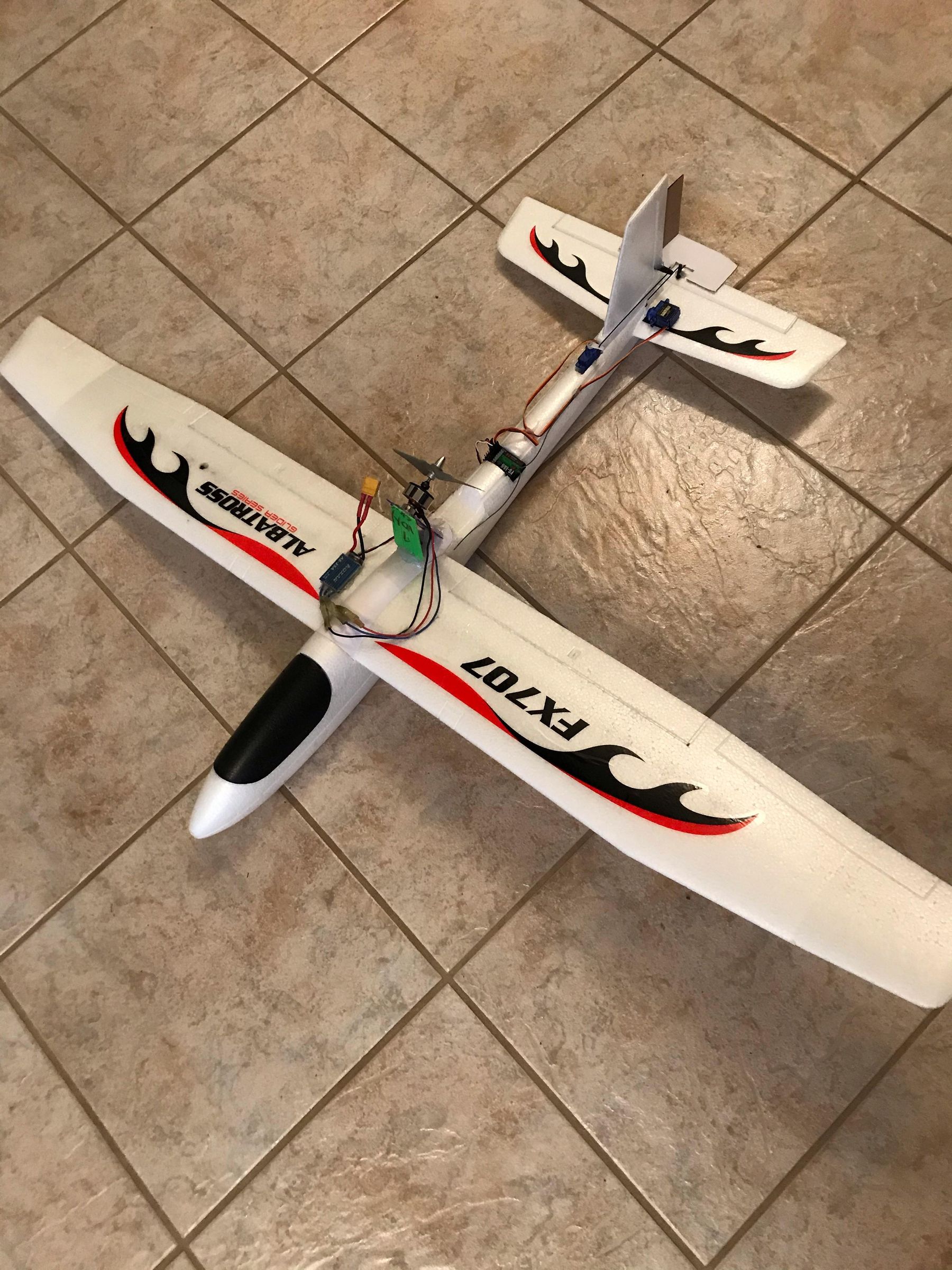 RC Plane Build : 4 Steps - Instructables