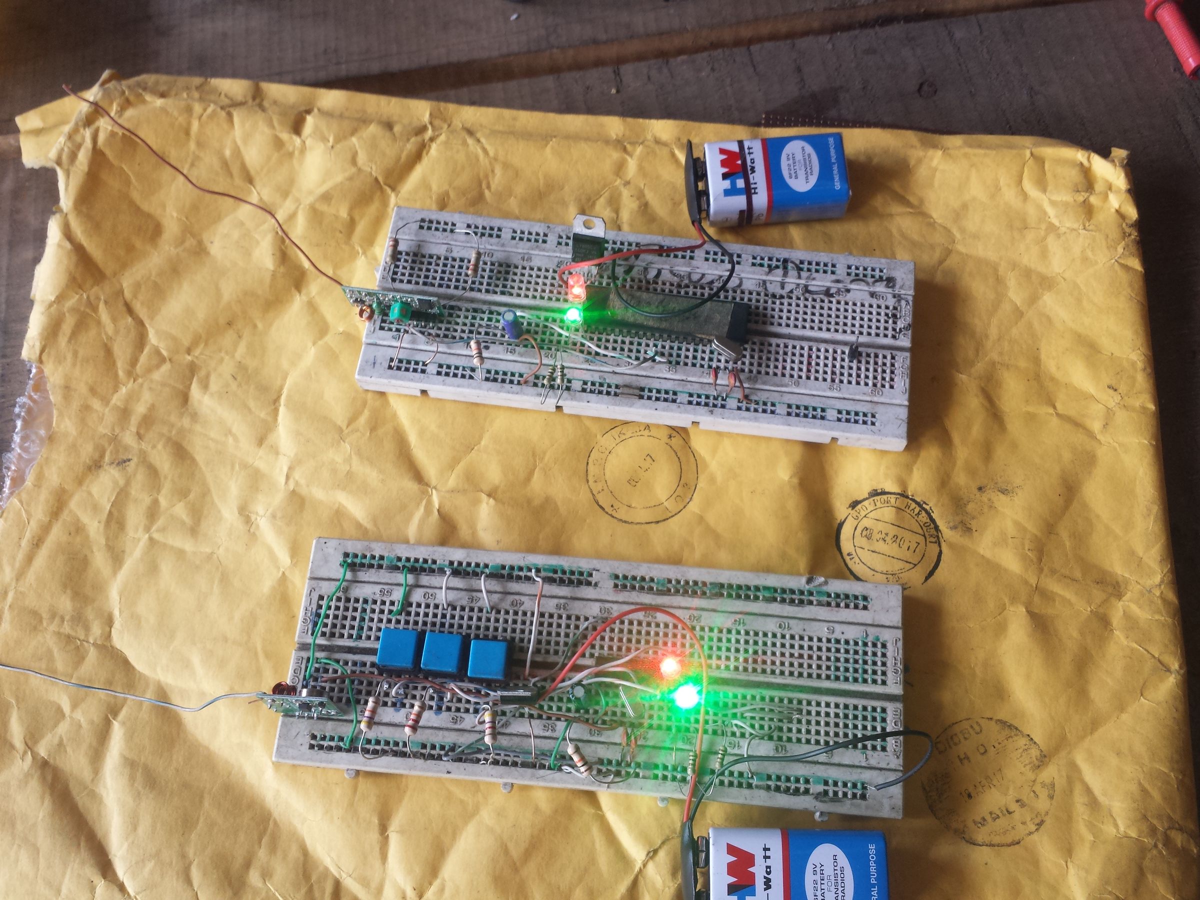 RF MODULE INTERFACE TO 8051 MICROCONTROLLER : 6 Steps - Instructables