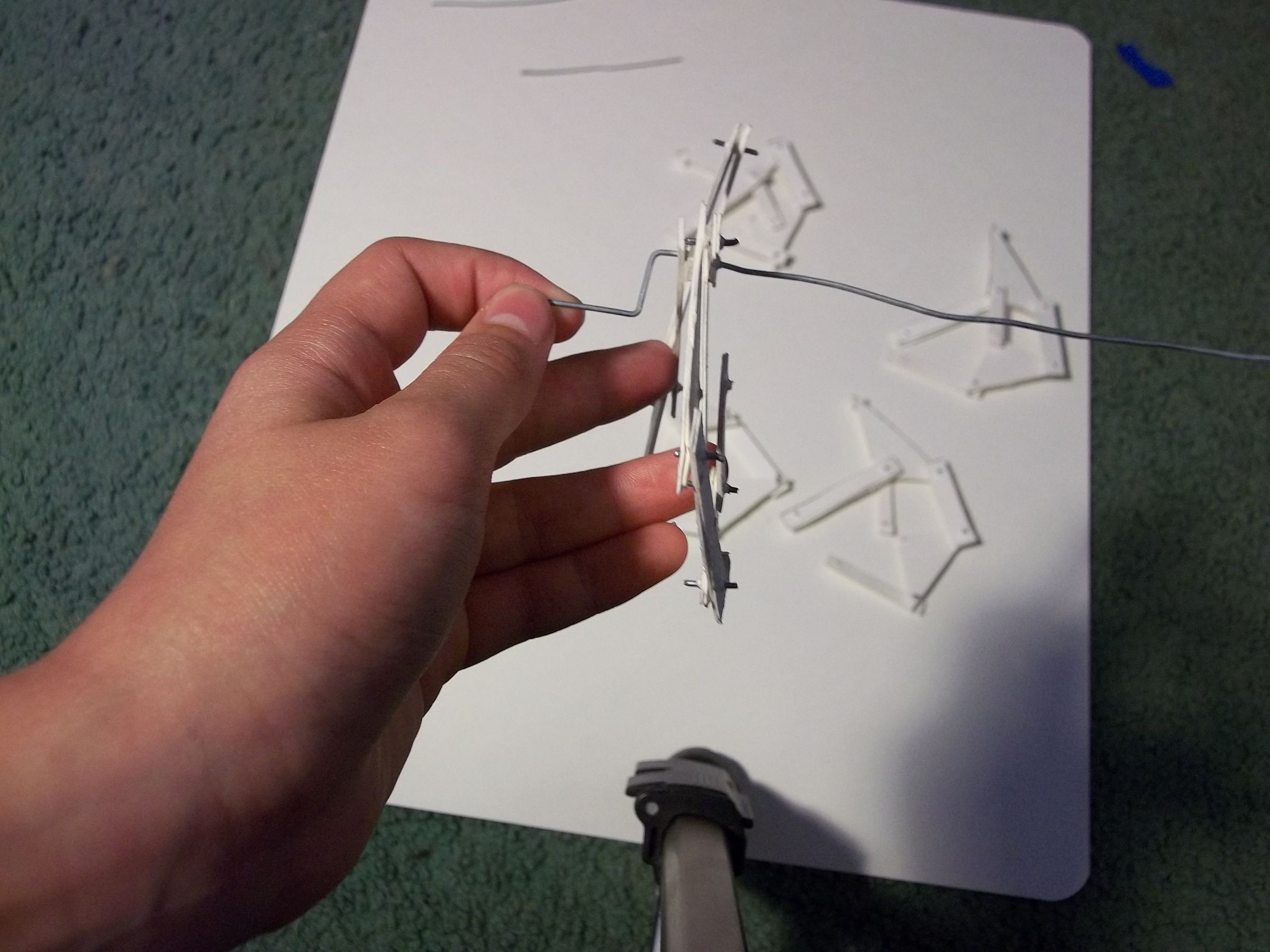 Paper Strandbeest Mk 2 : 8 Steps - Instructables