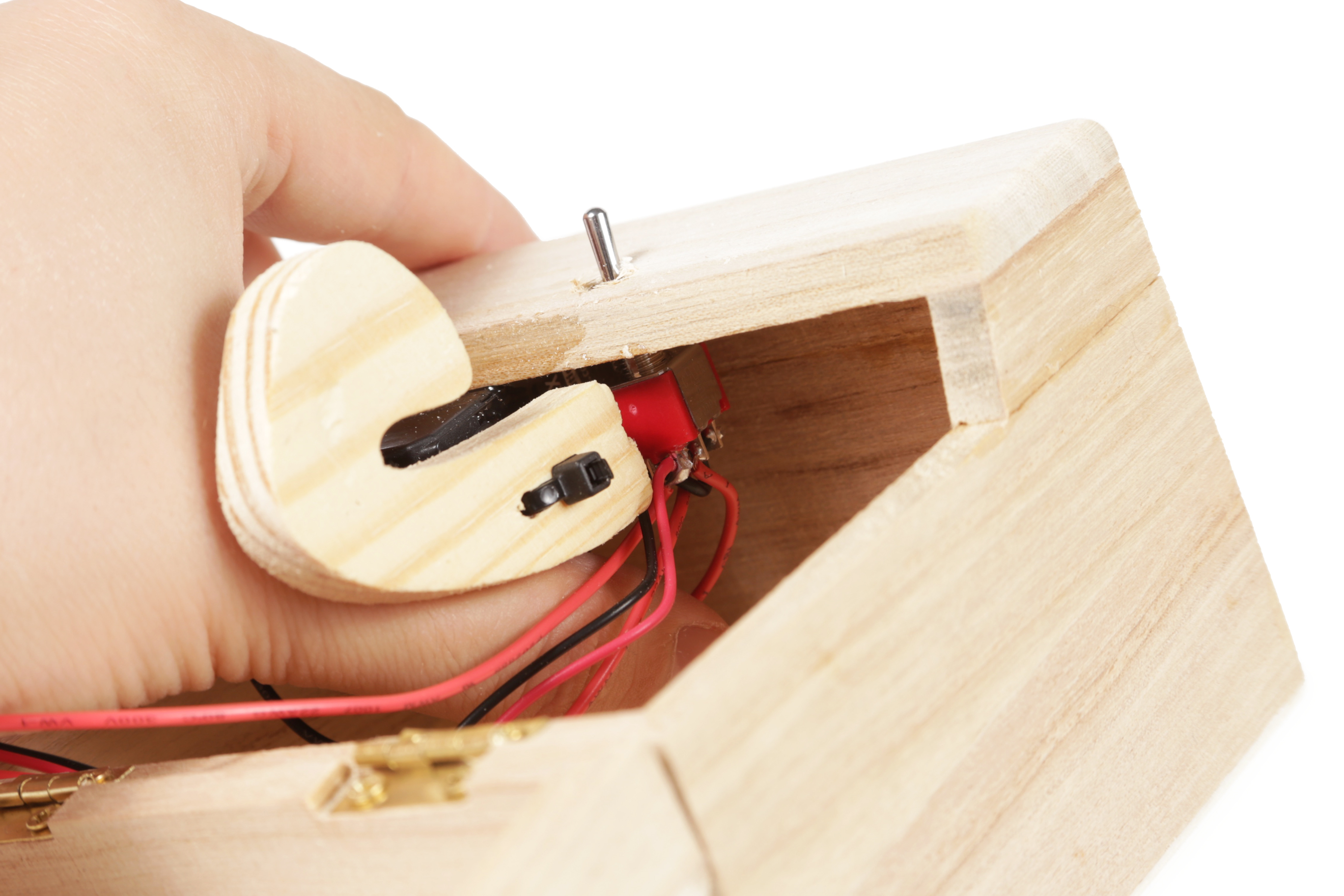 Useless Machine Instructions : 21 Steps (with Pictures) - Instructables