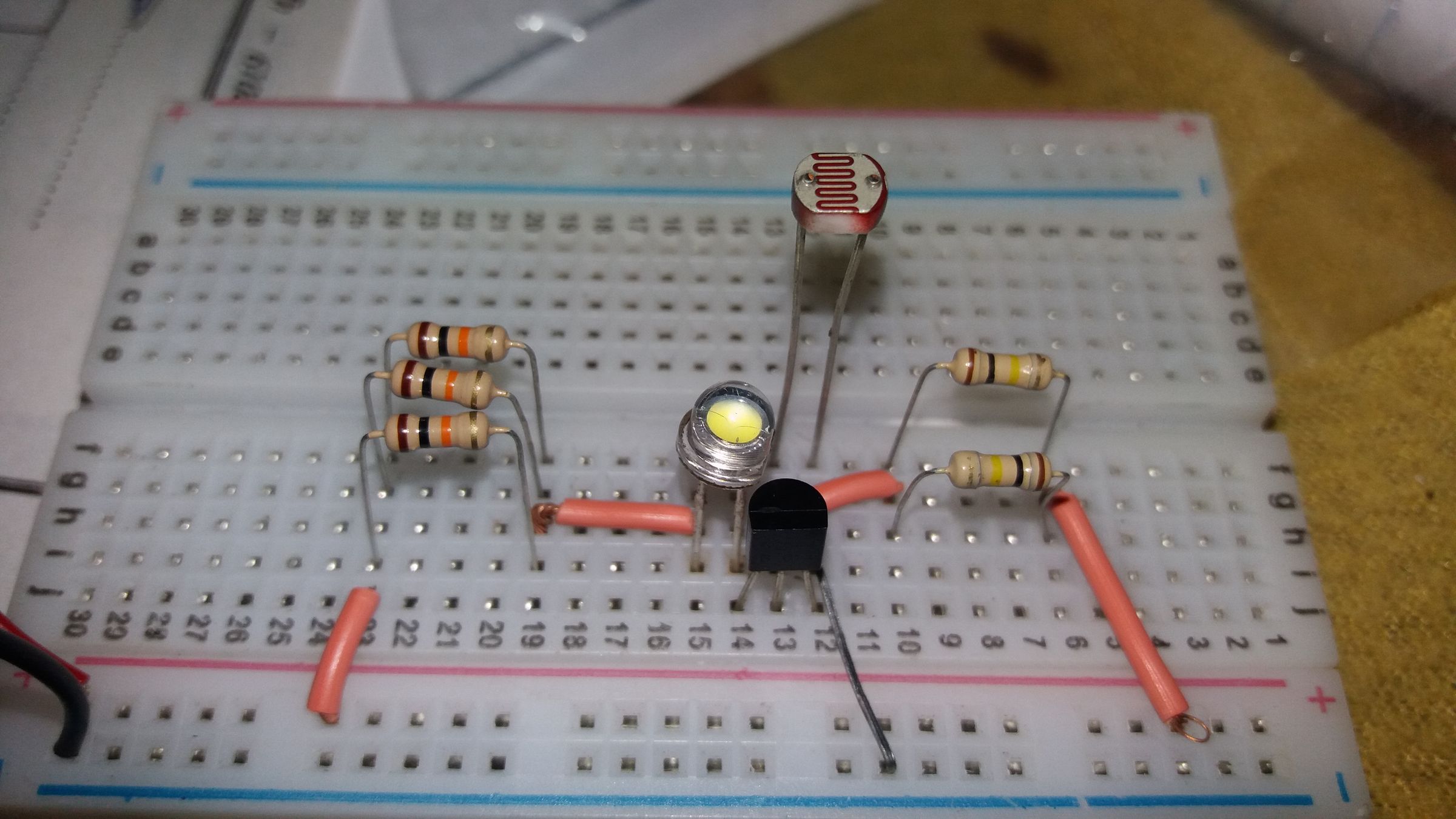 How to Make LDR Darkness Sensor Circuit Simple DIY : 7 Steps - Instructables