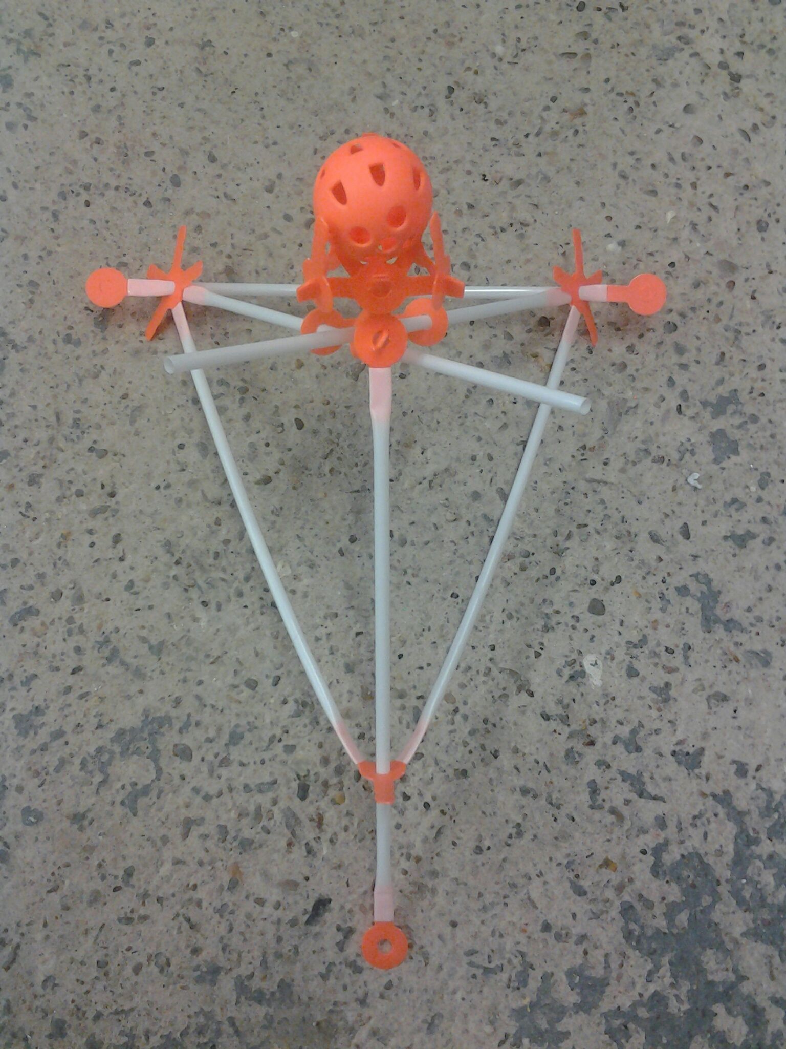 Strawbees Catapult : 14 Steps - Instructables