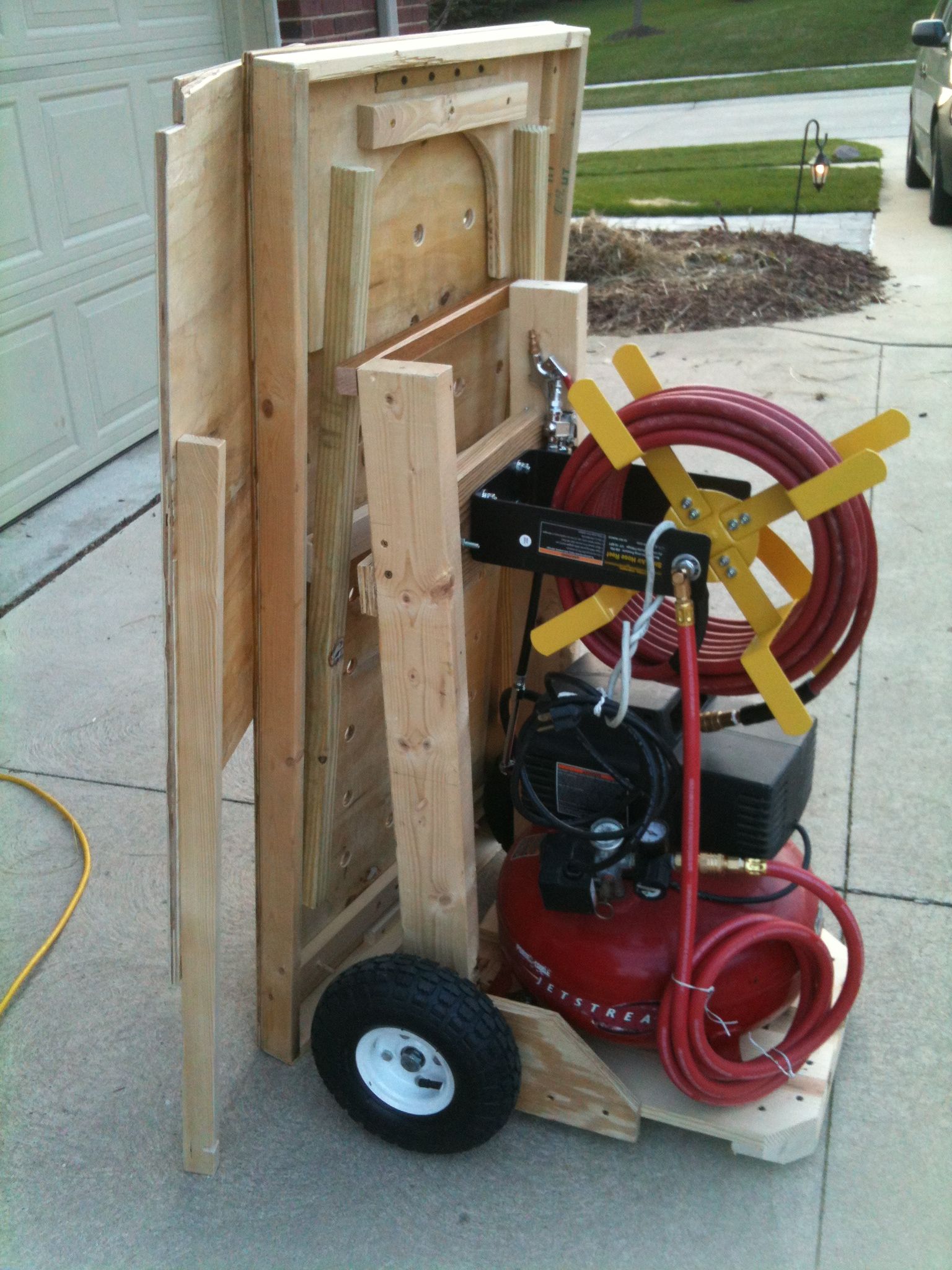 Portable Worktable Using Compressor Cart : 6 Steps (with Pictures ...