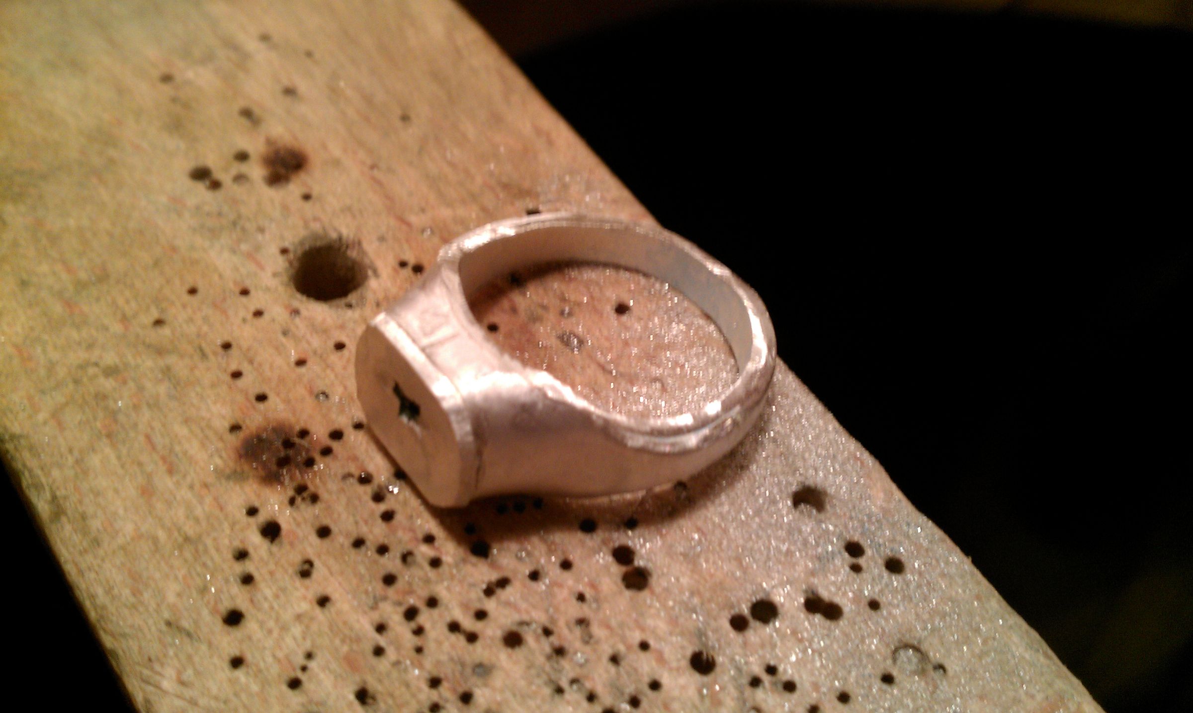 How to Make a Silver Signet Ring : 13 Steps (with Pictures) - Instructables