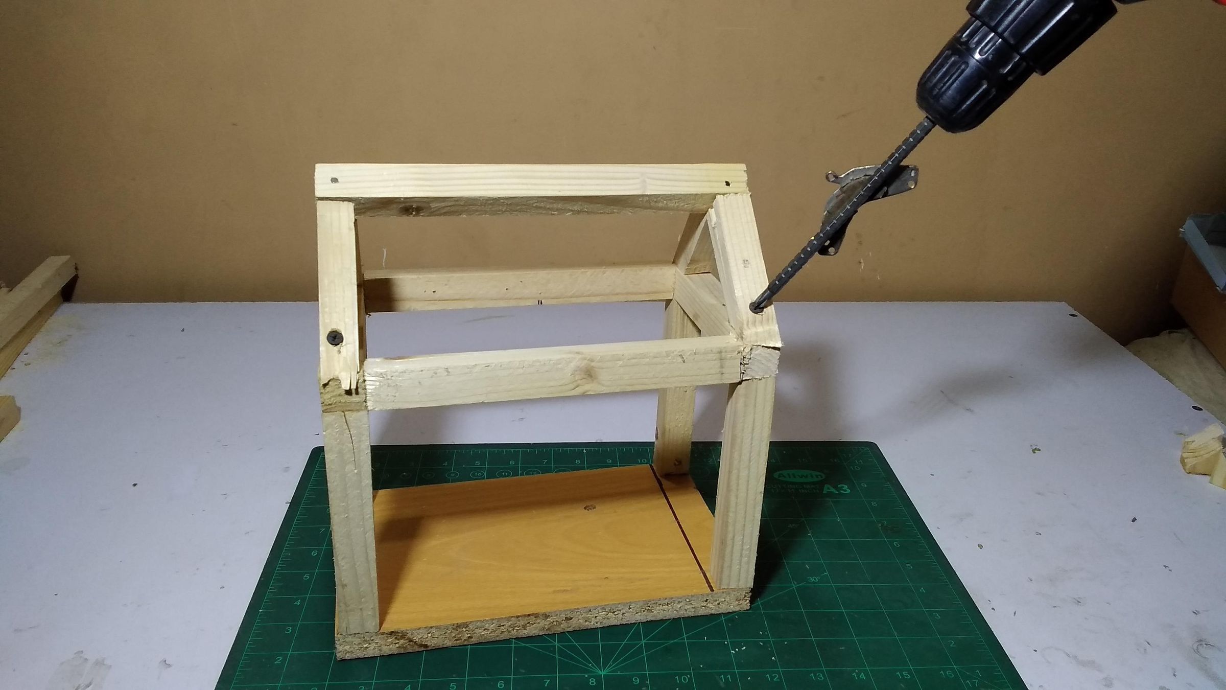 How to Make Bird House : 8 Steps (with Pictures) - Instructables