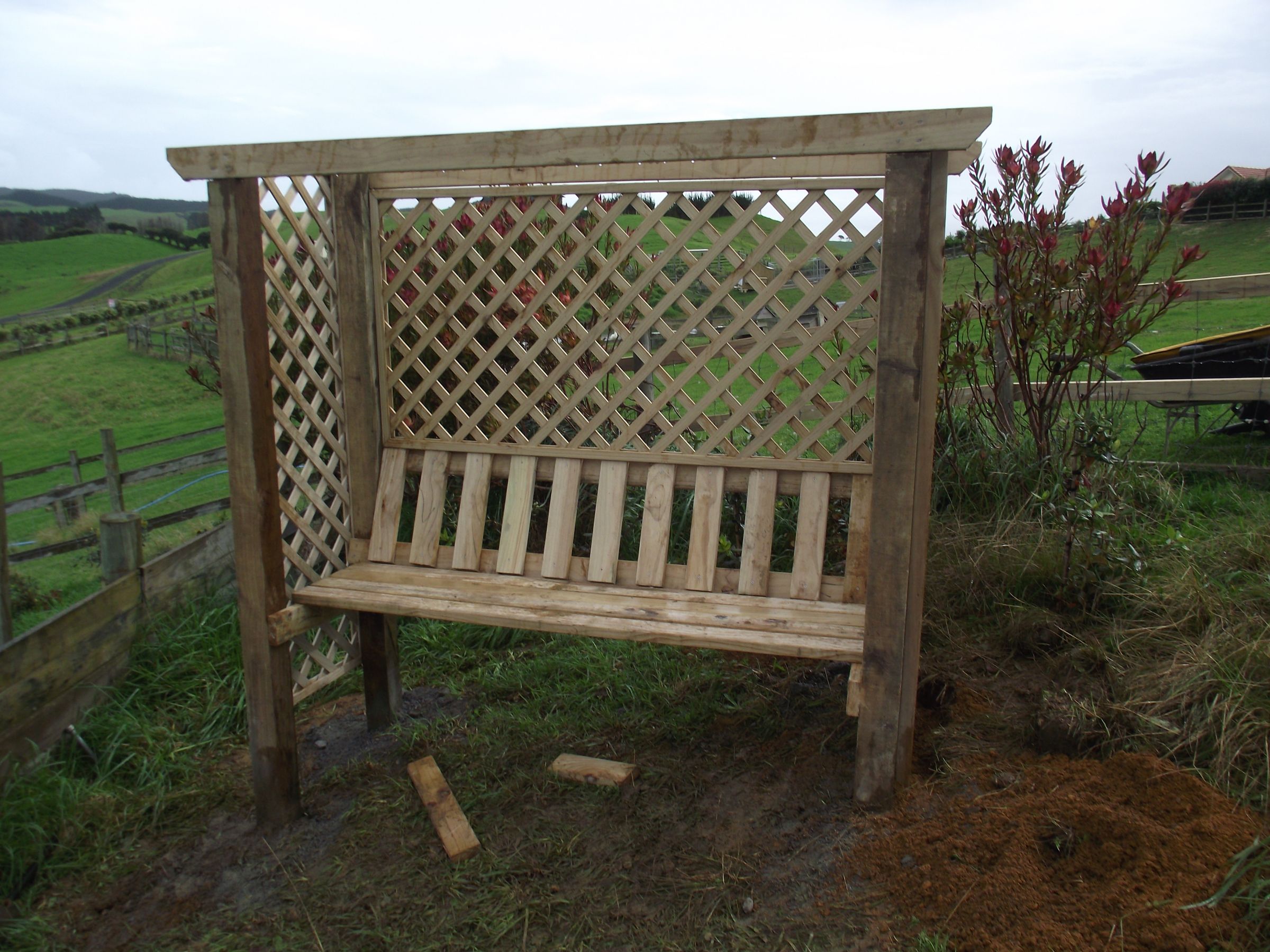 Pergola Arbor Seat : 7 Steps (with Pictures) - Instructables