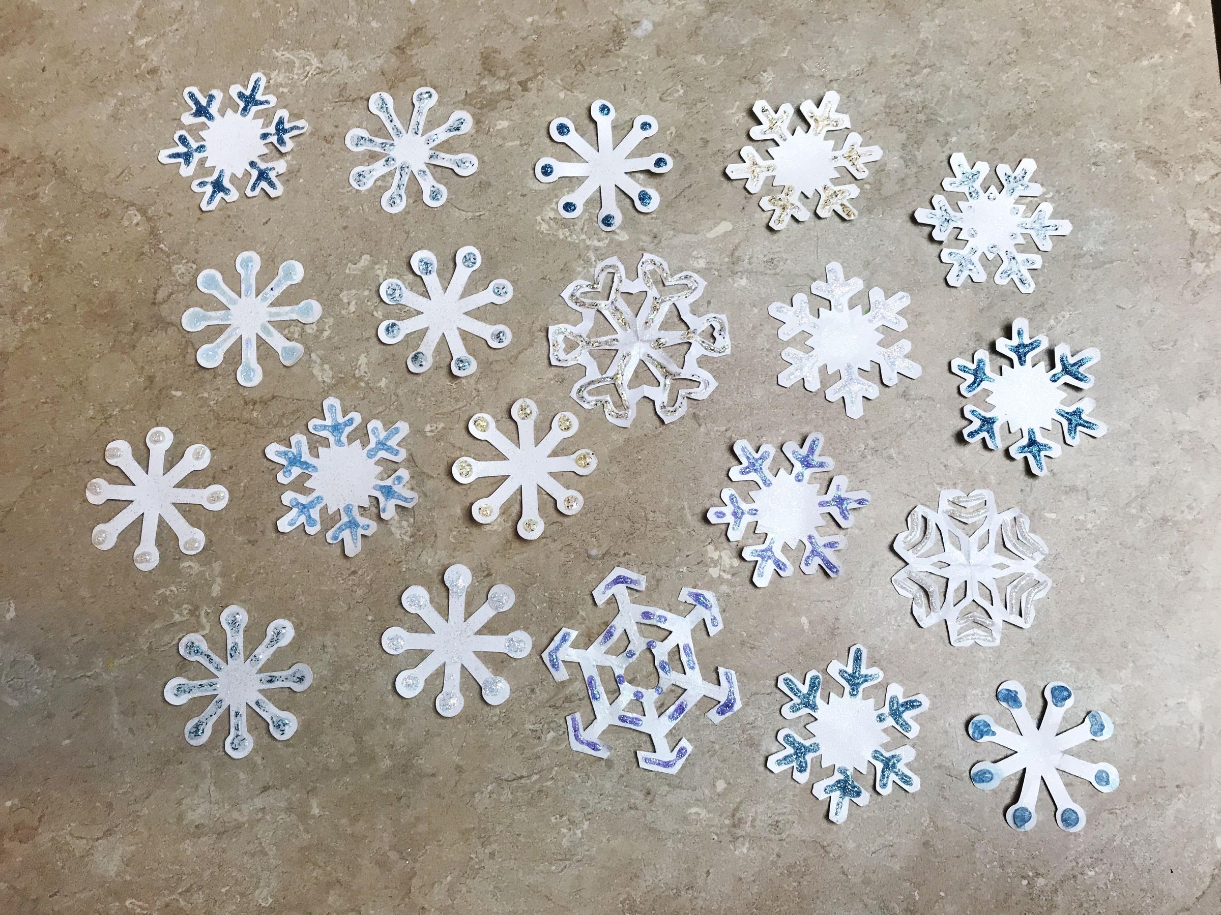 Snowflake Magnets for Your Front Door : 8 Steps (with Pictures ...
