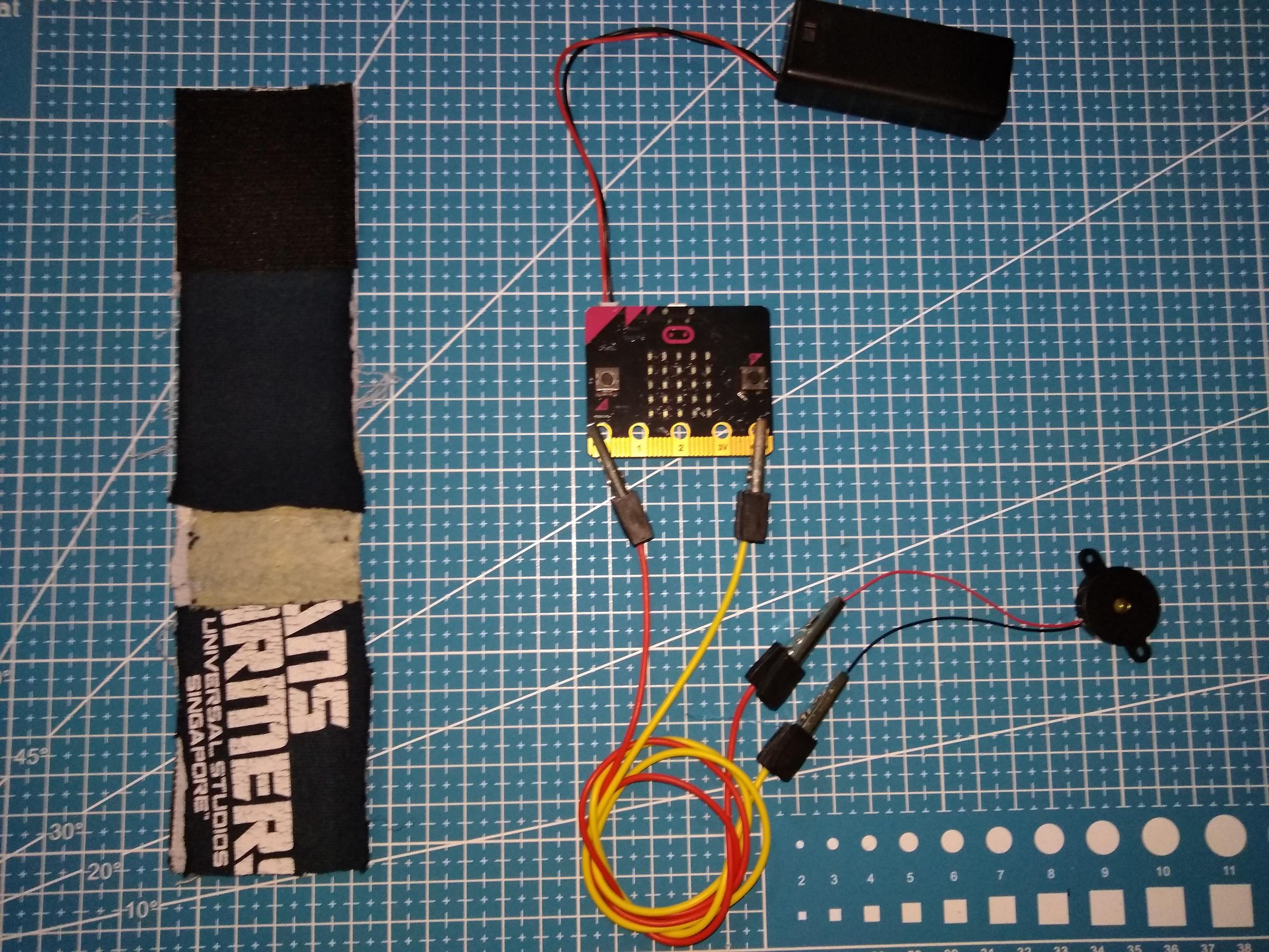 Watch Your Kid Using Radio of Micro:bit : 11 Steps - Instructables