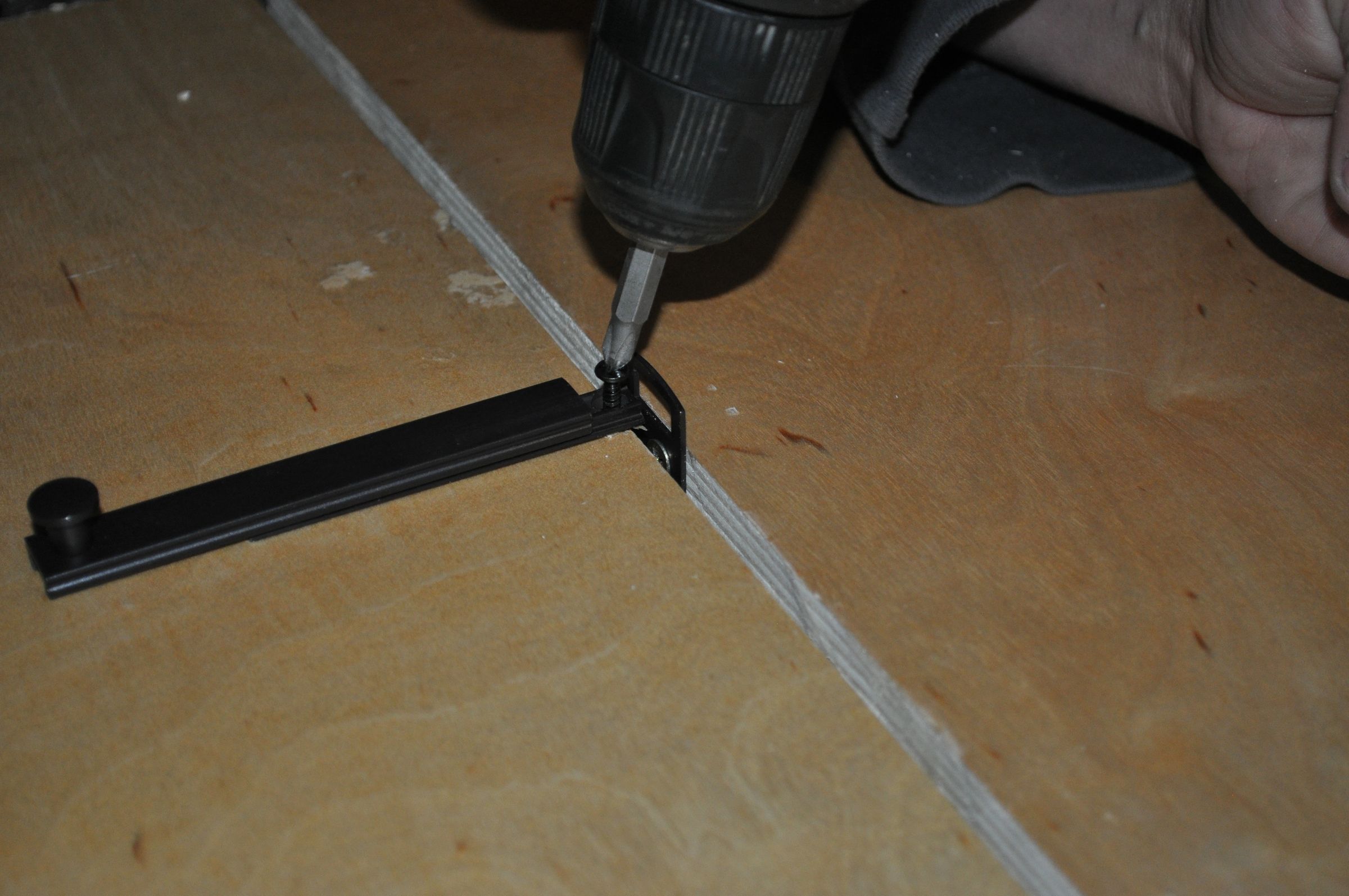 Making a Collapsible Dog Ramp for a Houseboat : 4 Steps - Instructables