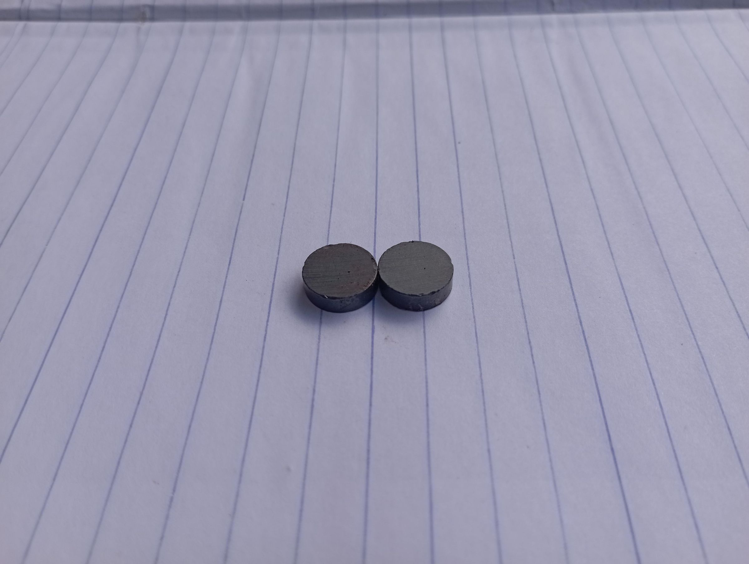 Simplest Magnetic Spinning Toy. : 6 Steps (with Pictures) - Instructables