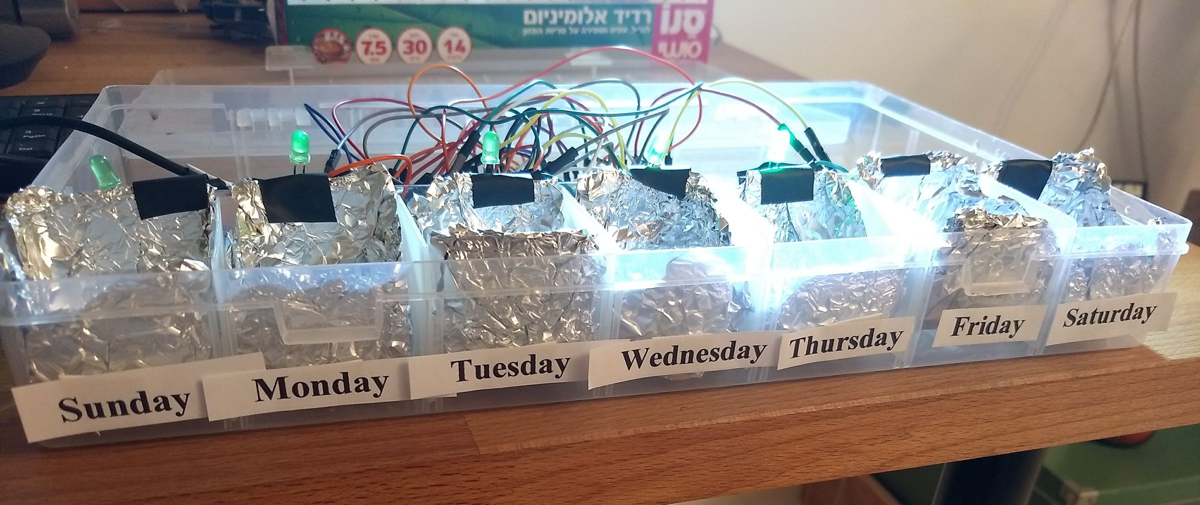 Smart Pill Box (IDC2018IOT) : 8 Steps - Instructables