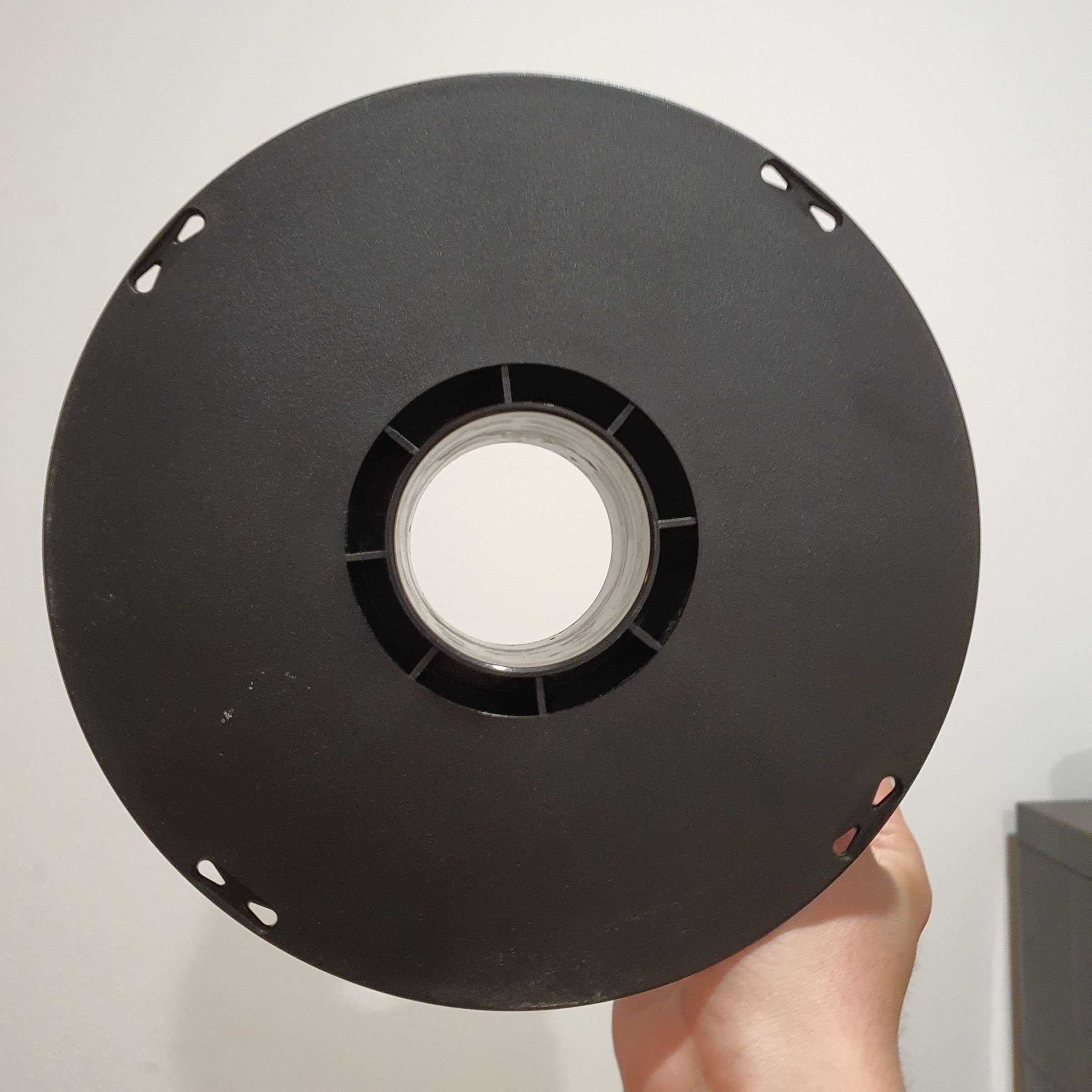 Vertical Filament Spool Planter : 5 Steps - Instructables