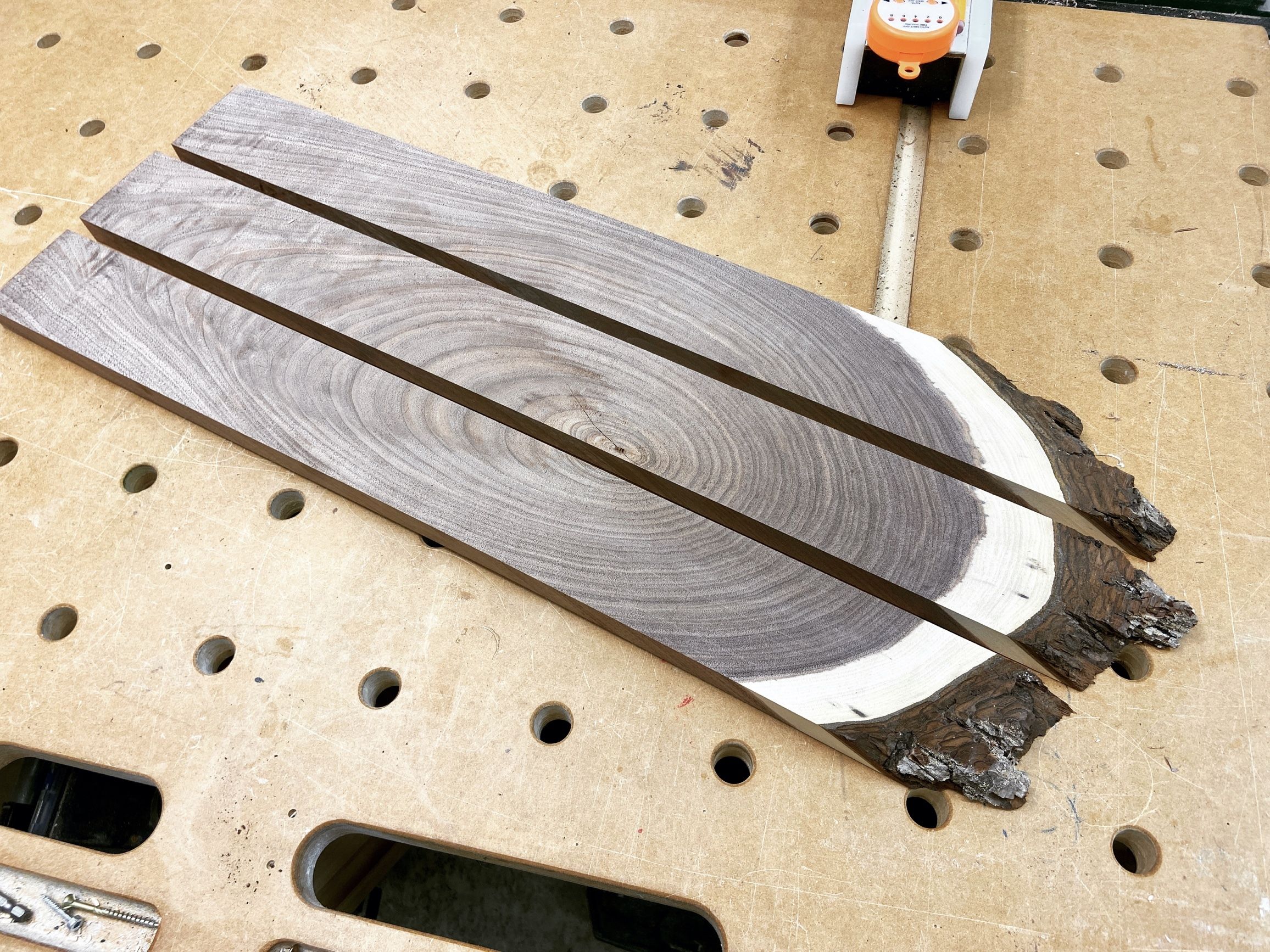 Restaurant-Style Paper Holder (Bearings, Magnets, Rope) : 10 Steps ...