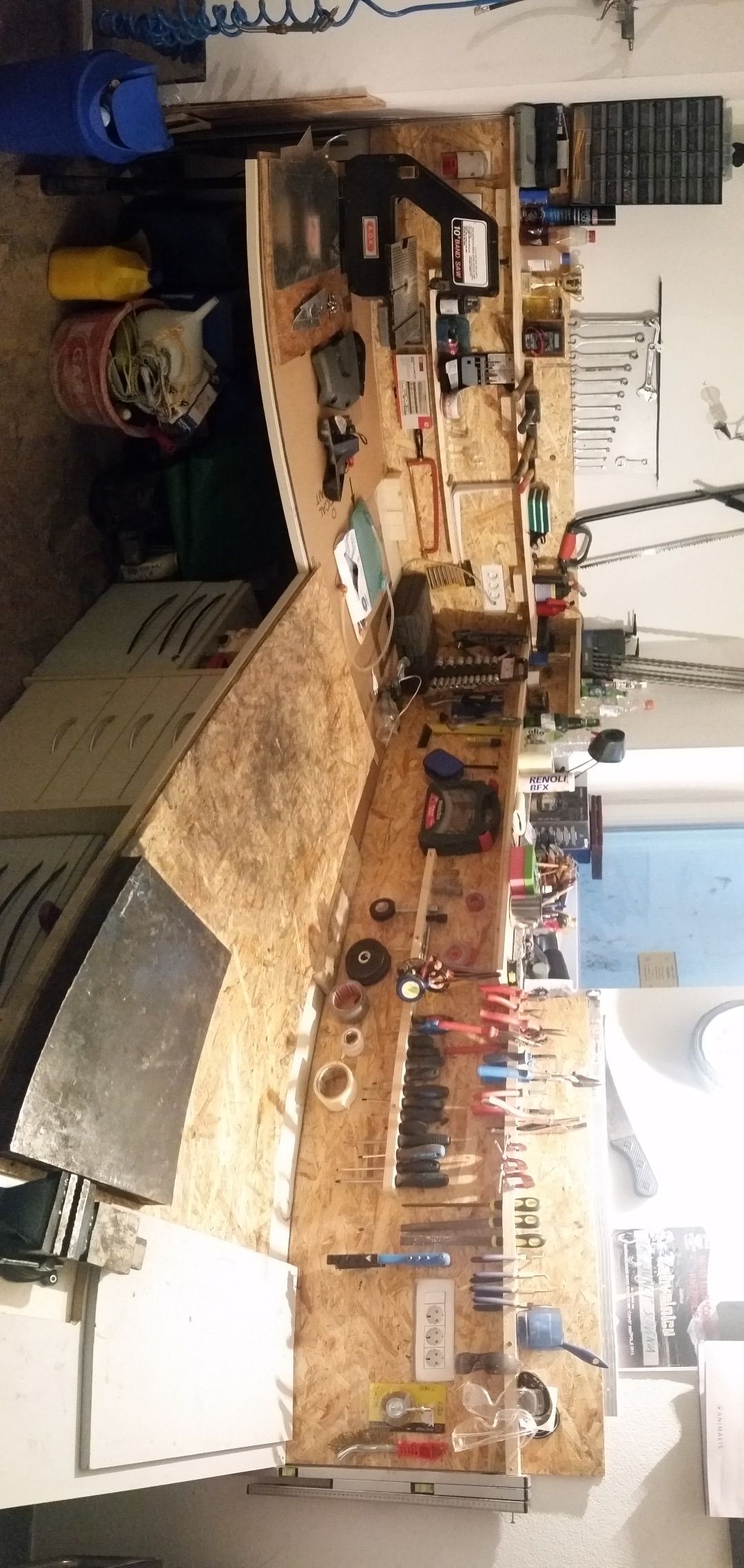 Extreme Heavy Duty Work Bench : 9 Steps (with Pictures) - Instructables
