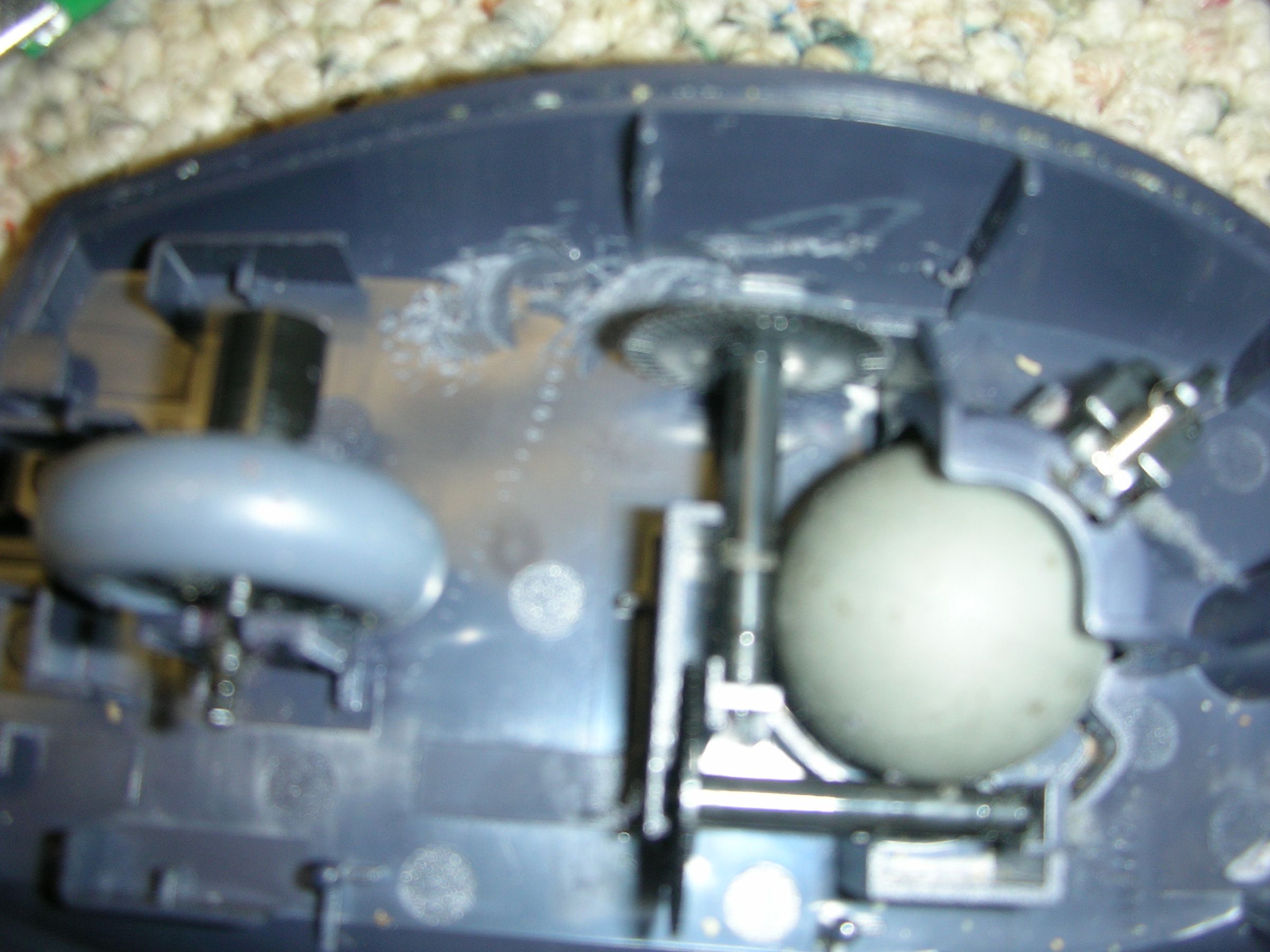 USB Mouse Flash Drive Hack : 8 Steps - Instructables