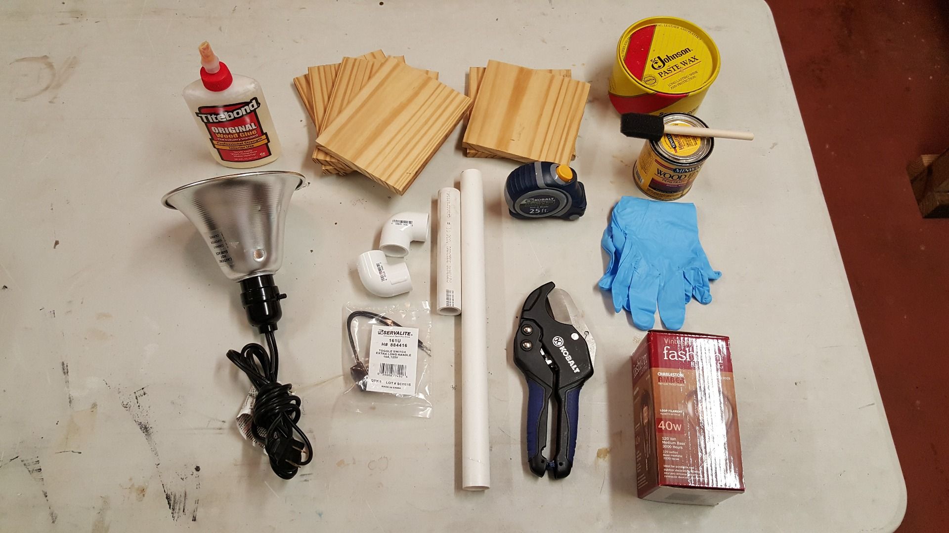 Edison Lamp Made With Wood and Faux Copper Pipe : 4 Steps (with ...