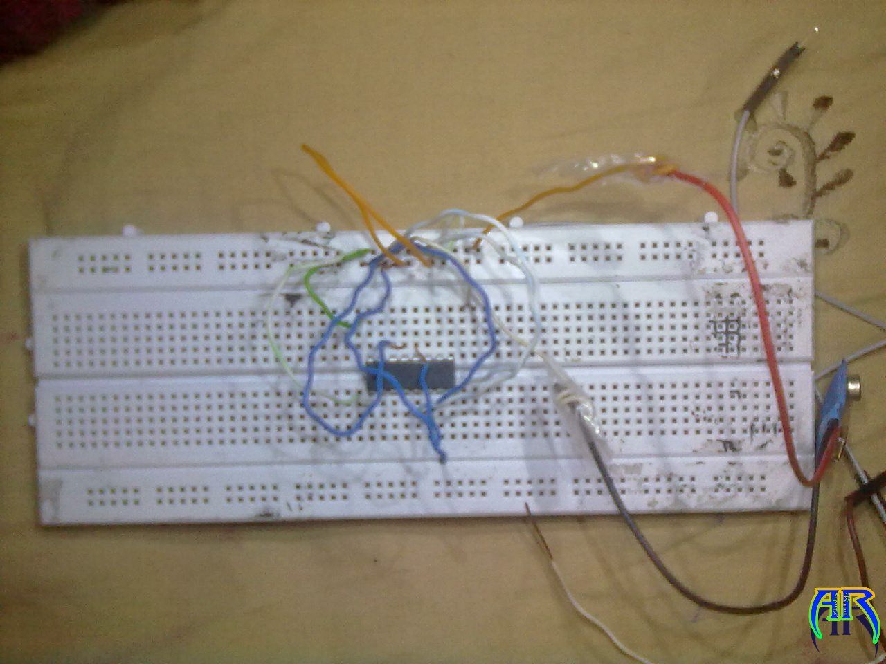 Simple Automatic Moving Robot Using Arduino & L293d IC : 6 Steps ...