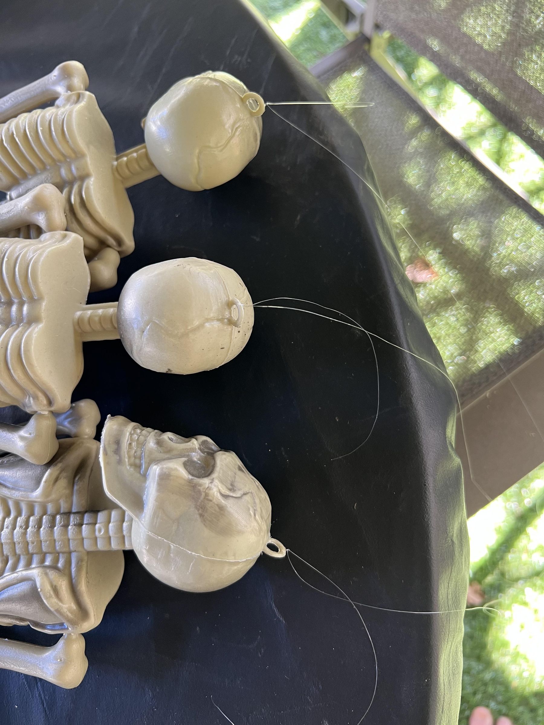 Animated Flying Skeleton Ghosts : 19 Steps (with Pictures) - Instructables