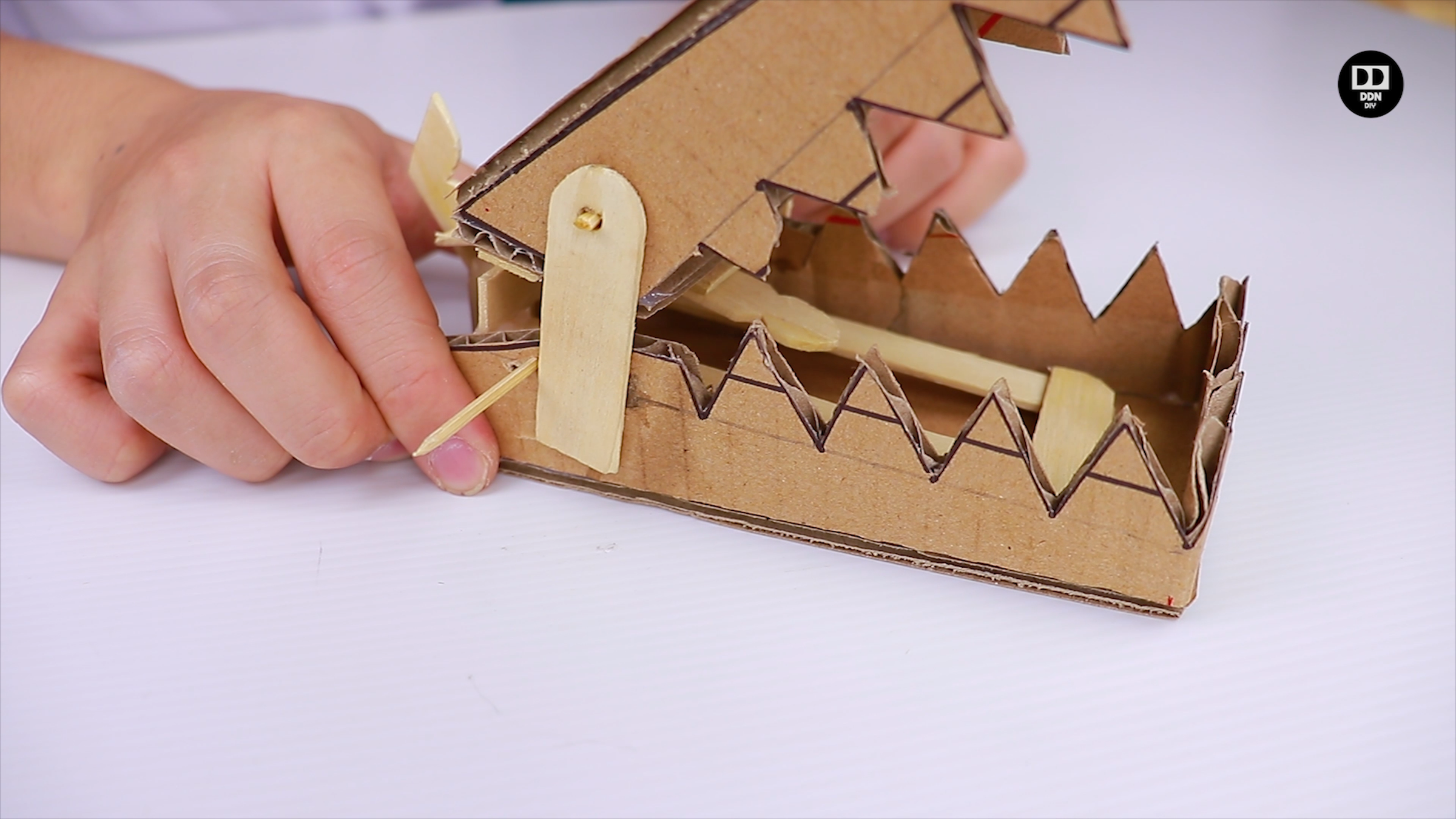 Make Simple Mouse Traps Toys From Cardboard : 10 Steps (with Pictures ...