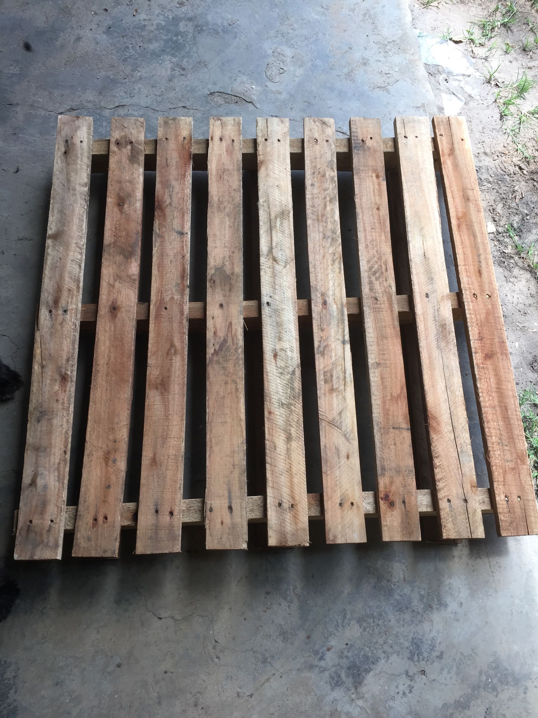 Pallet Workbench : 4 Steps - Instructables