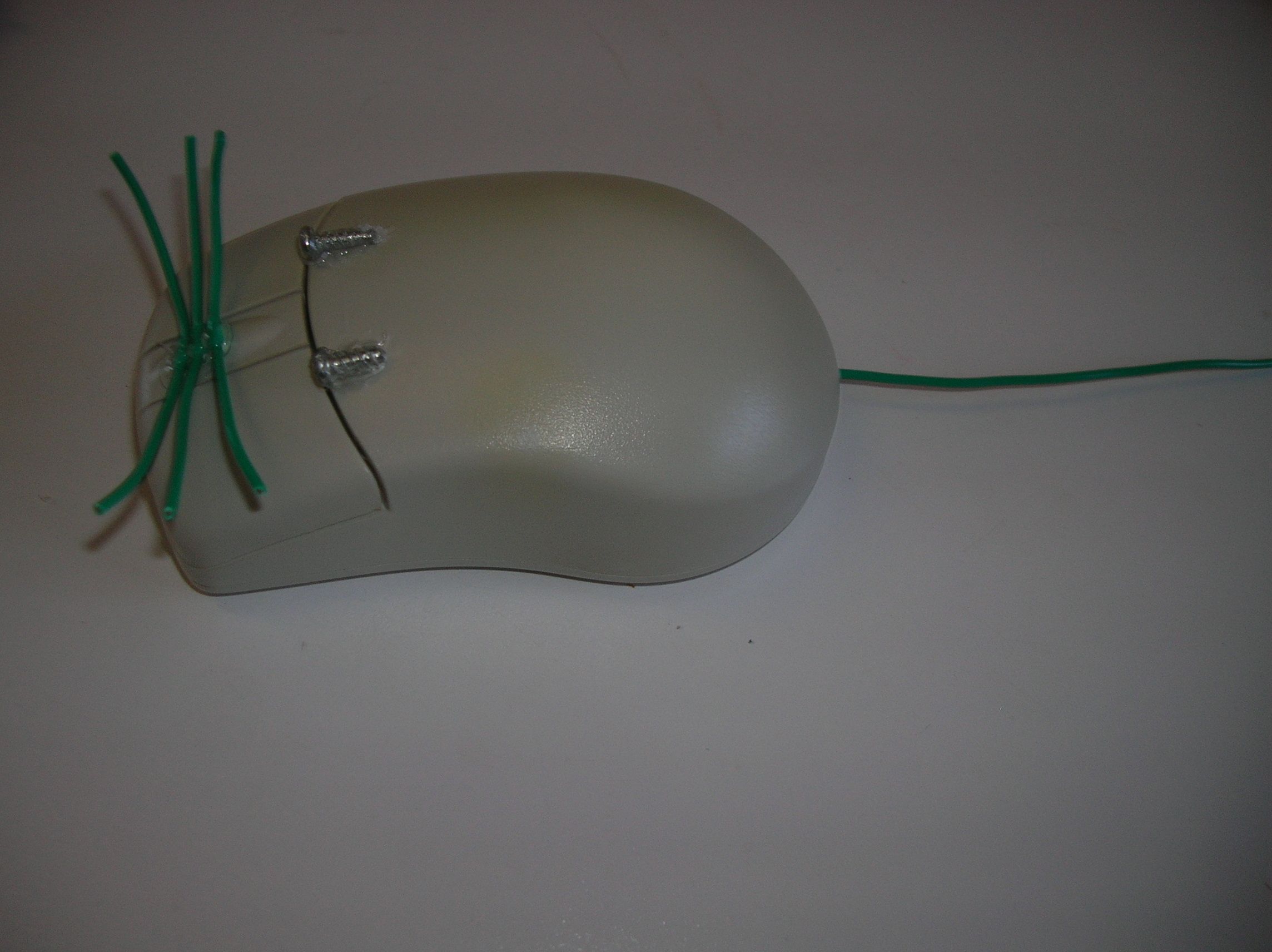 How to Turn an Old Computer Mouse Into a Cat Toy : 5 Steps - Instructables