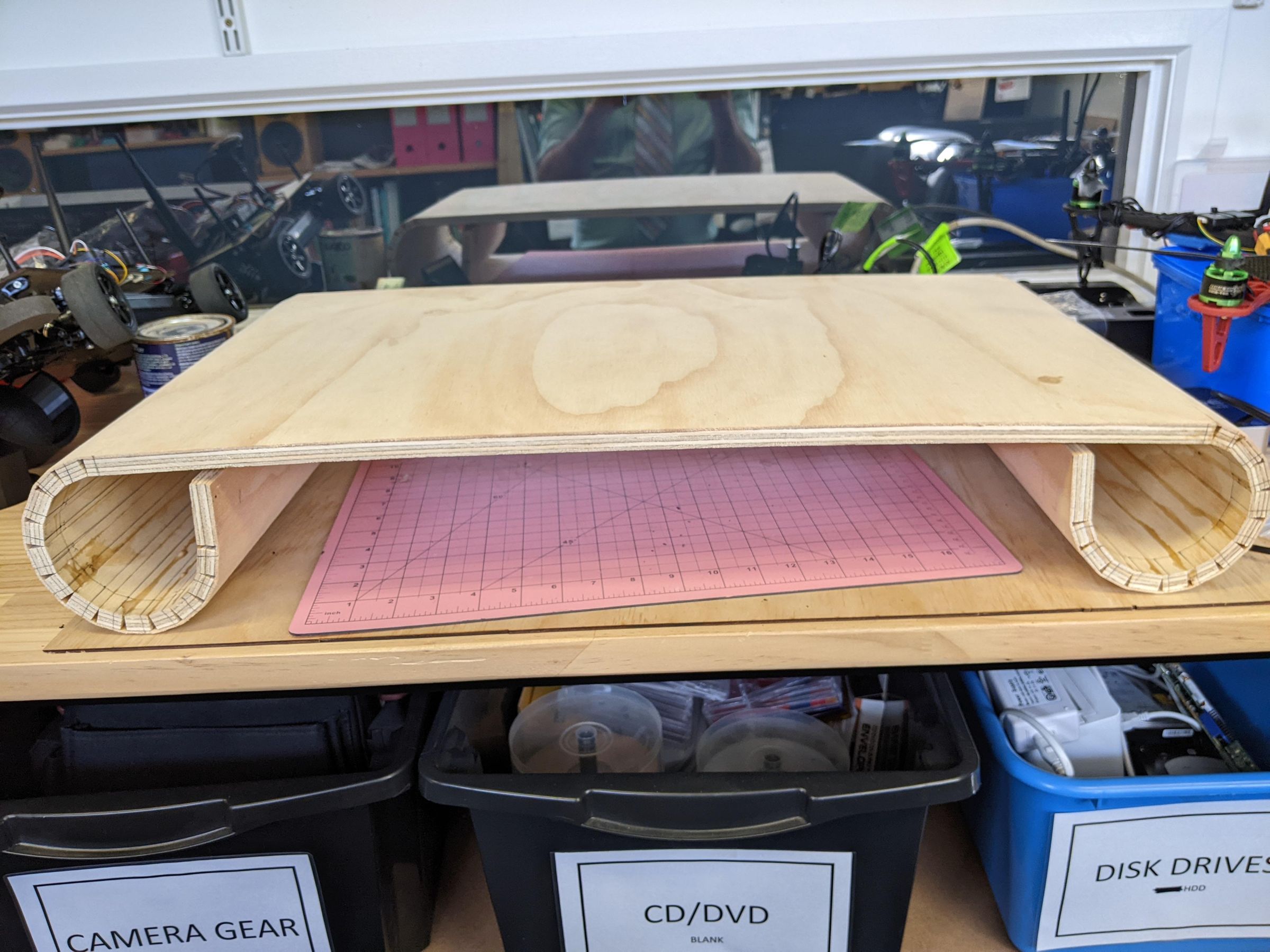 Bent Plywood Monitor Stand : 7 Steps - Instructables