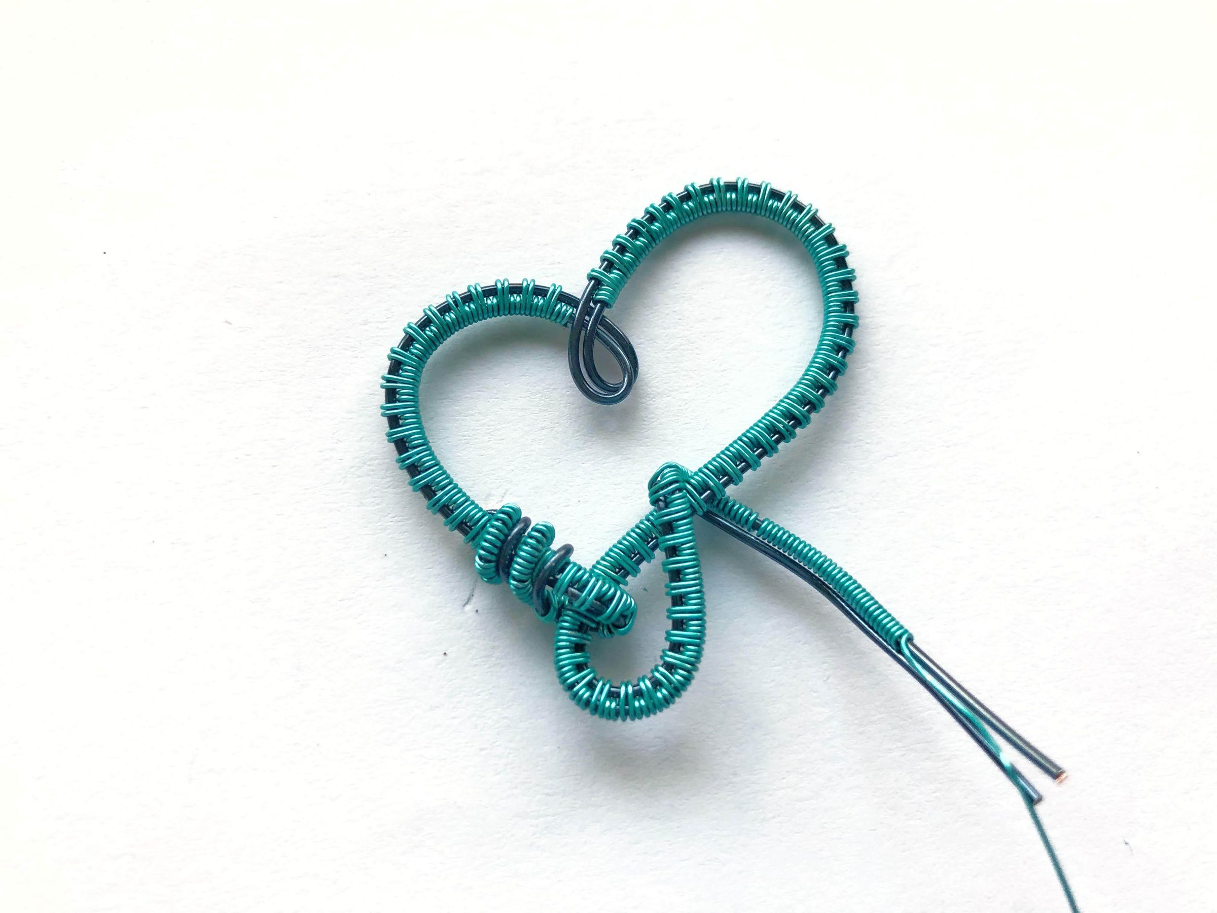 Woven Wire Hearts : 17 Steps (with Pictures) - Instructables