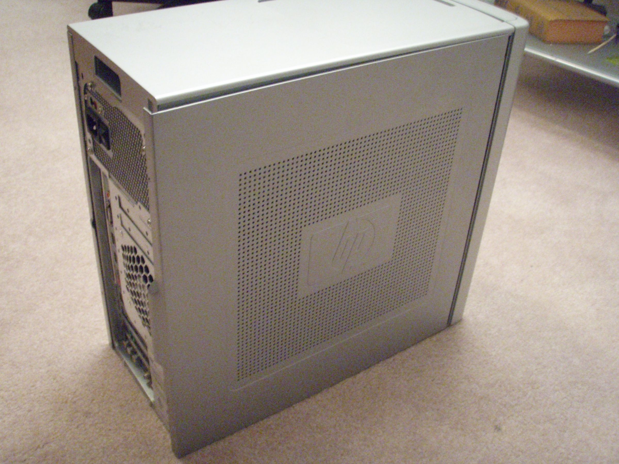 How to Disassemble a Computer : 16 Steps (with Pictures) - Instructables
