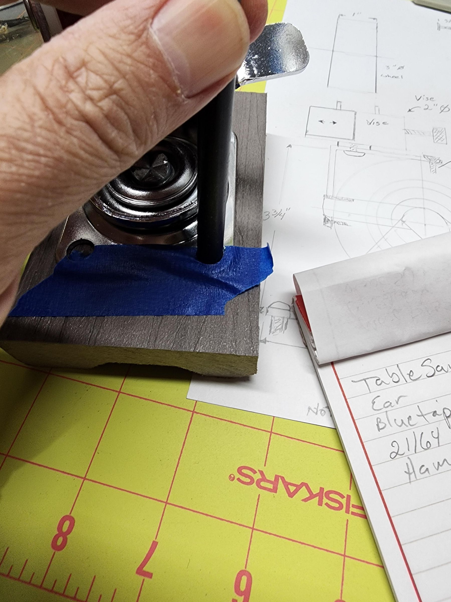 Engraving Vise, Mini Swivel - Using a Locking Caster : 11 Steps ...