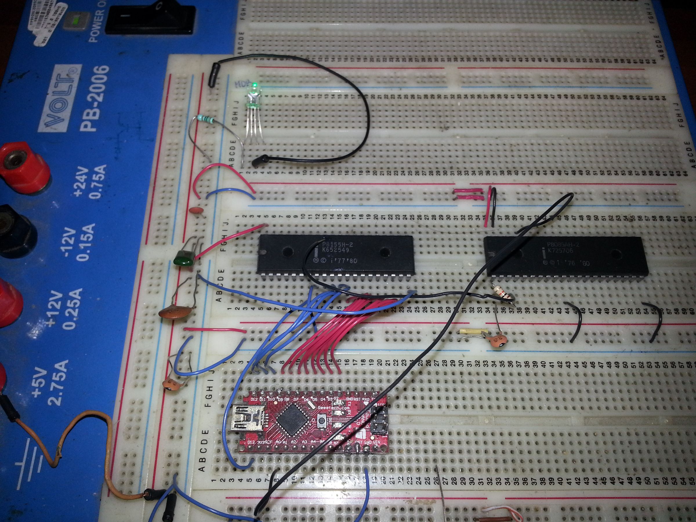 CPU 8 BITS OVER ARDUINO (SDK-8BITS/8085AH) : 4 Steps - Instructables