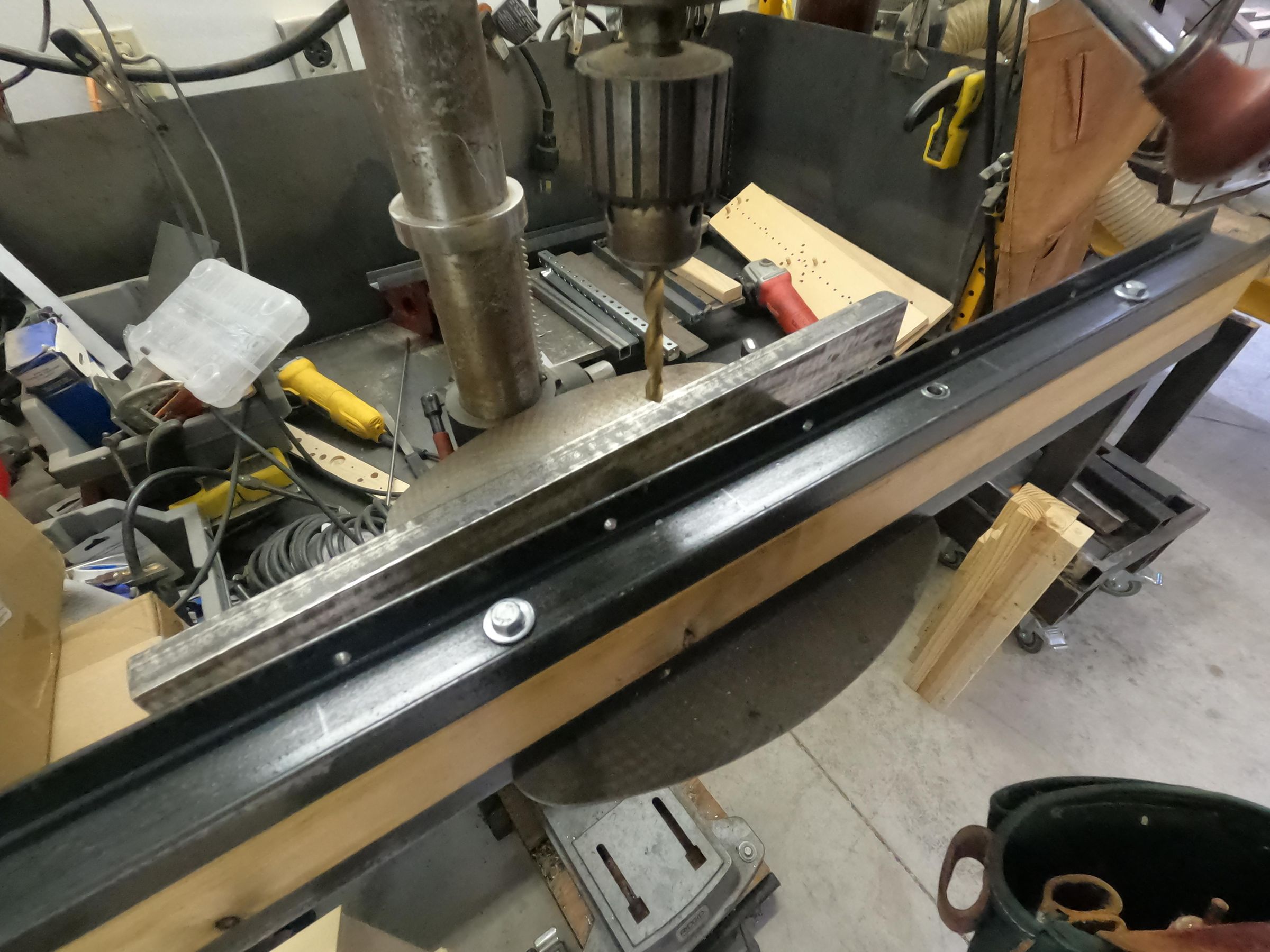 Multi-Clamp Glue-Up Jig for Fabricating DIY Wood Beams AKA a ...